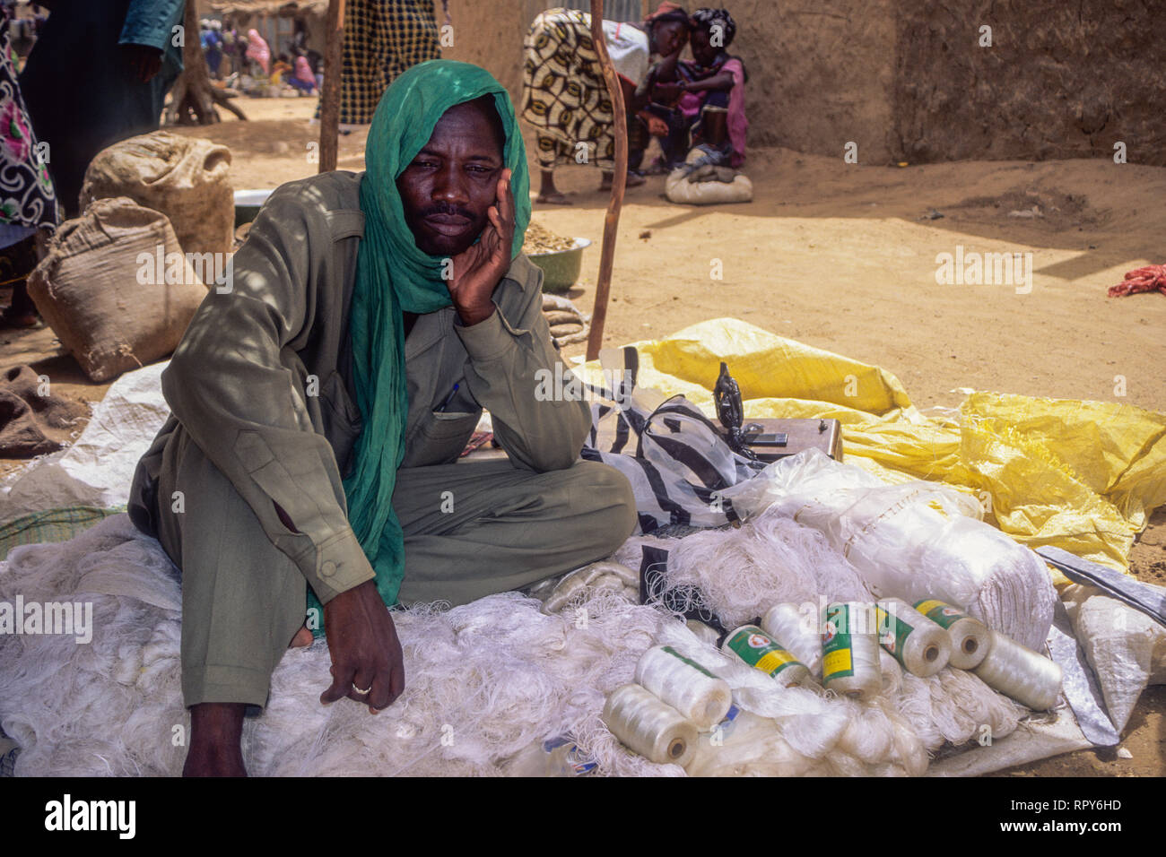 Ayorou niger west africa nigerien hi-res stock photography and images ...