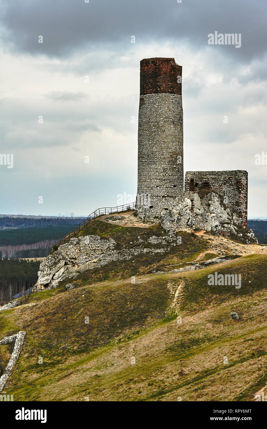 rocks and ruined medieval castle in Olsztyn, Poland Stock Photo - Alamy