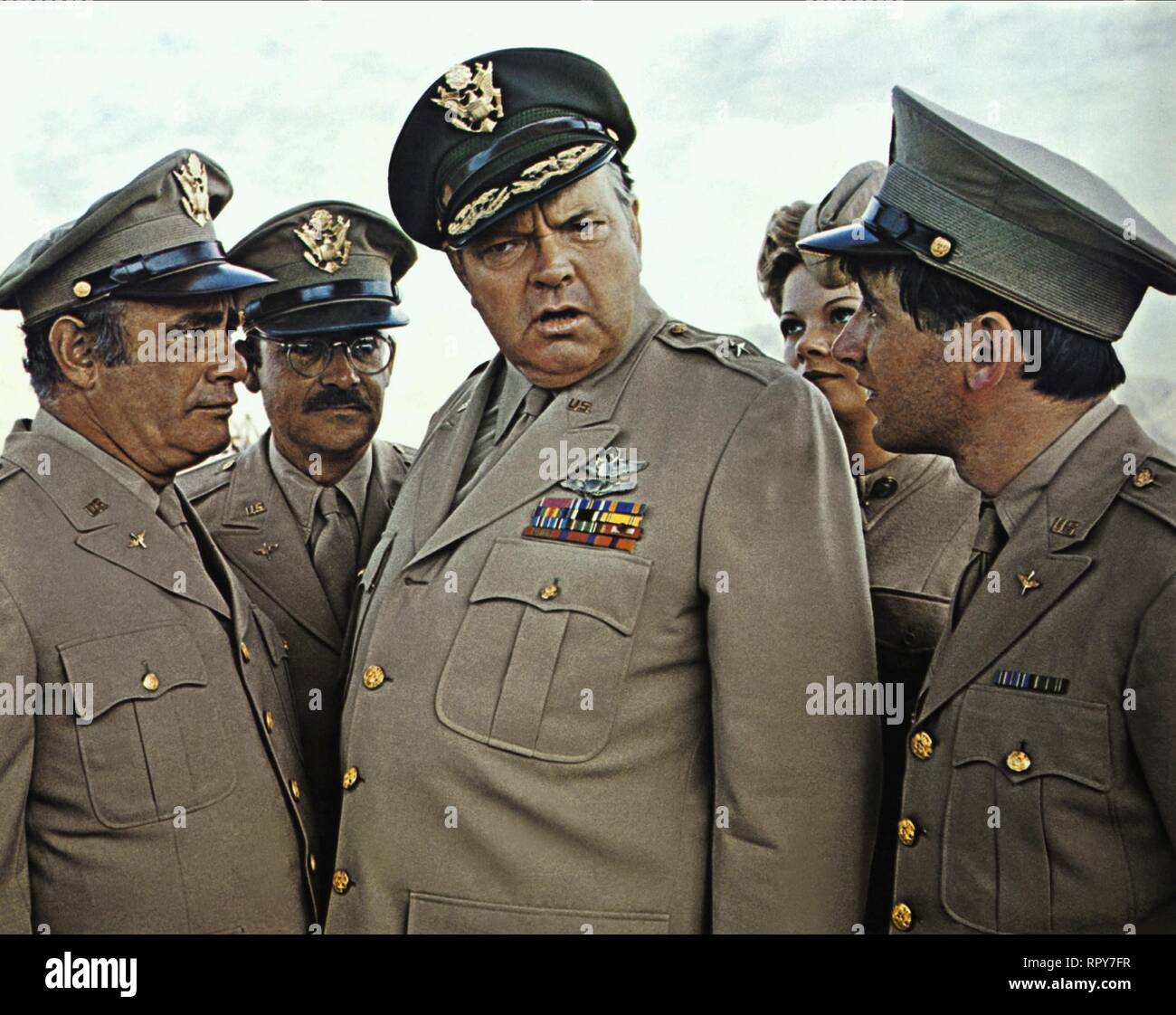 Catch 22 film martin balsam hi-res stock photography and images - Alamy