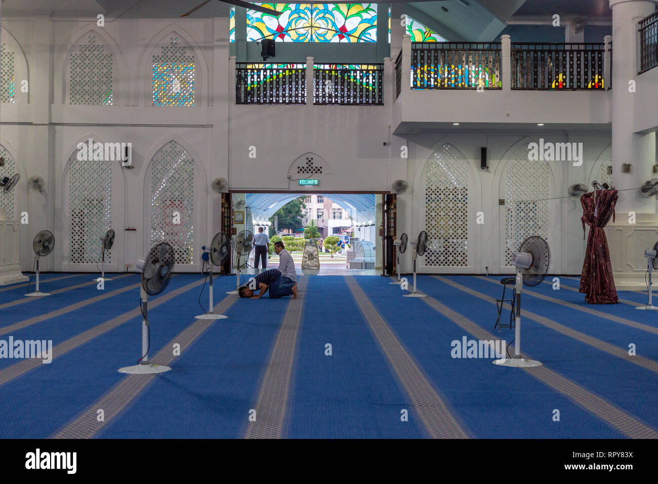 Men Praying, Melaka Straits Mosque, Masjid Selat, the Floating Mosque ...