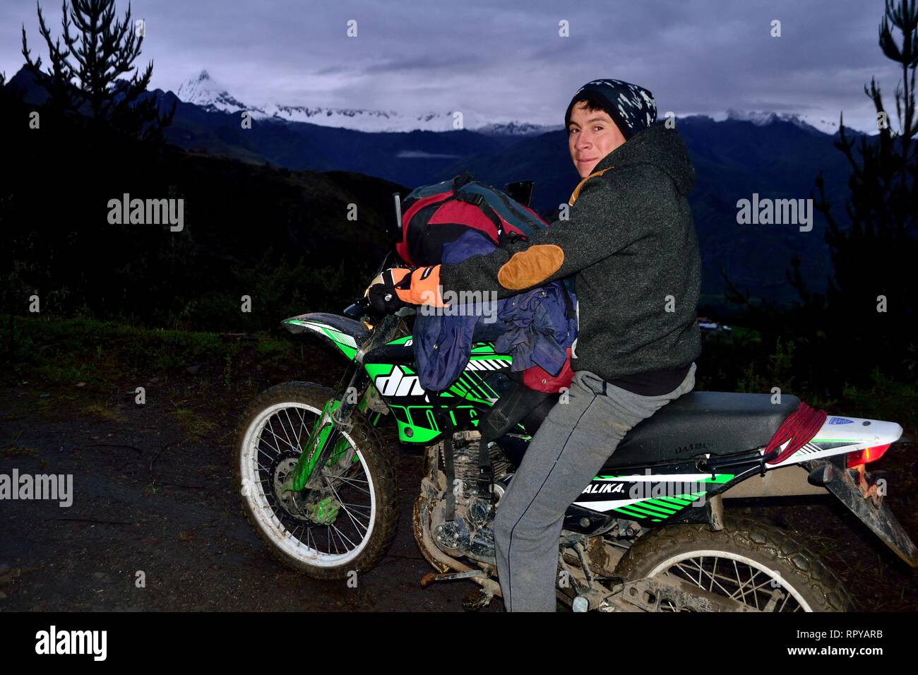 YANAMA - National park HUASCARAN. Department of Ancash.PERU Stock Photo ...