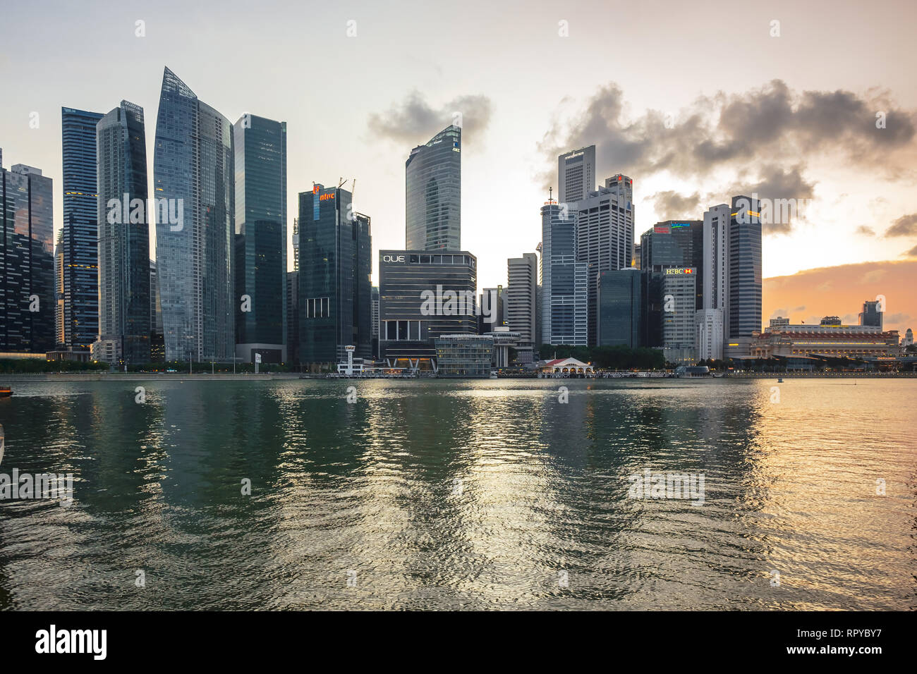 The modern city of Singapore Stock Photo - Alamy