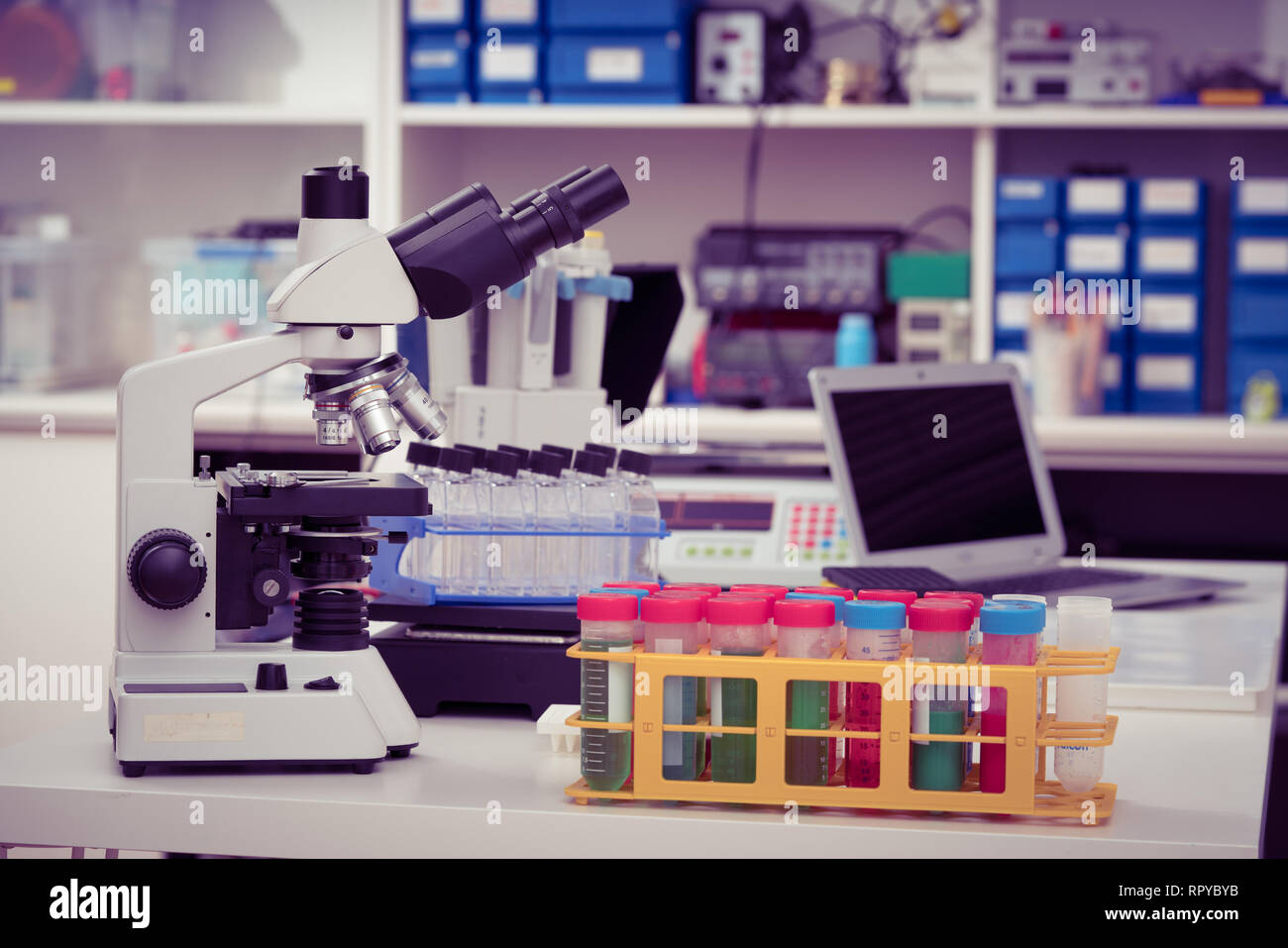 Scientific microscope in the laboratory of forensics Stock Photo - Alamy