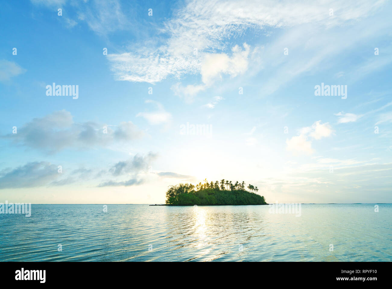 Cook islands nature dawn hi-res stock photography and images - Alamy