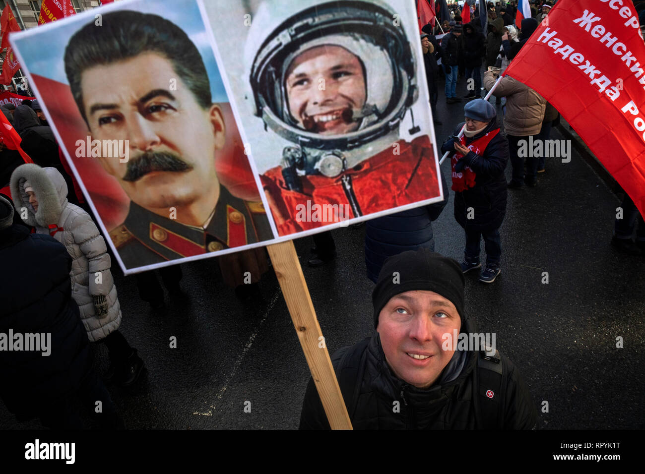 Joseph stalin flag hi-res stock photography and images - Alamy