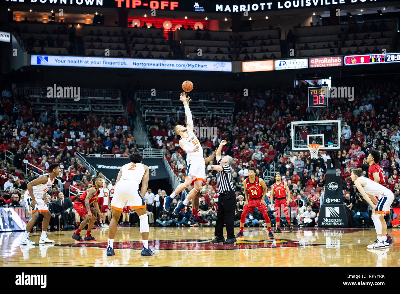 Virginia cavaliers center jack salt 33 hi-res stock photography and ...