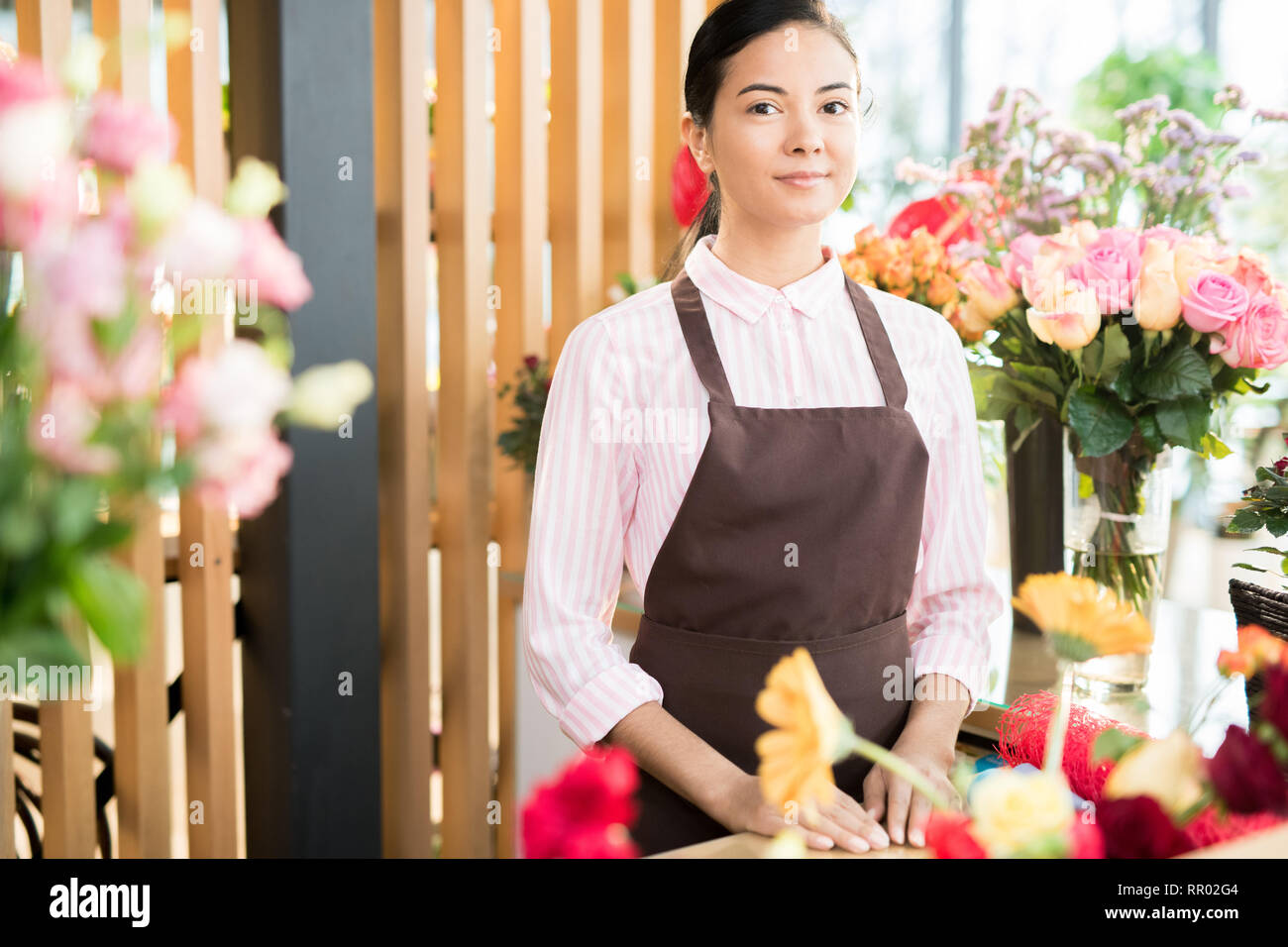 Floral assistant hi-res stock photography and images - Alamy