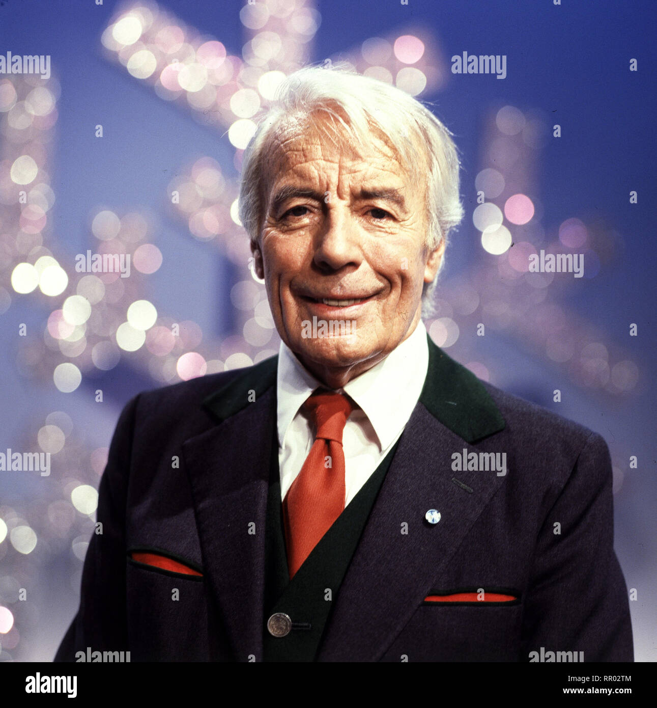 JOHANNES HEESTERS / Überschrift: JOHANNES HEESTERS Stock Photo - Alamy