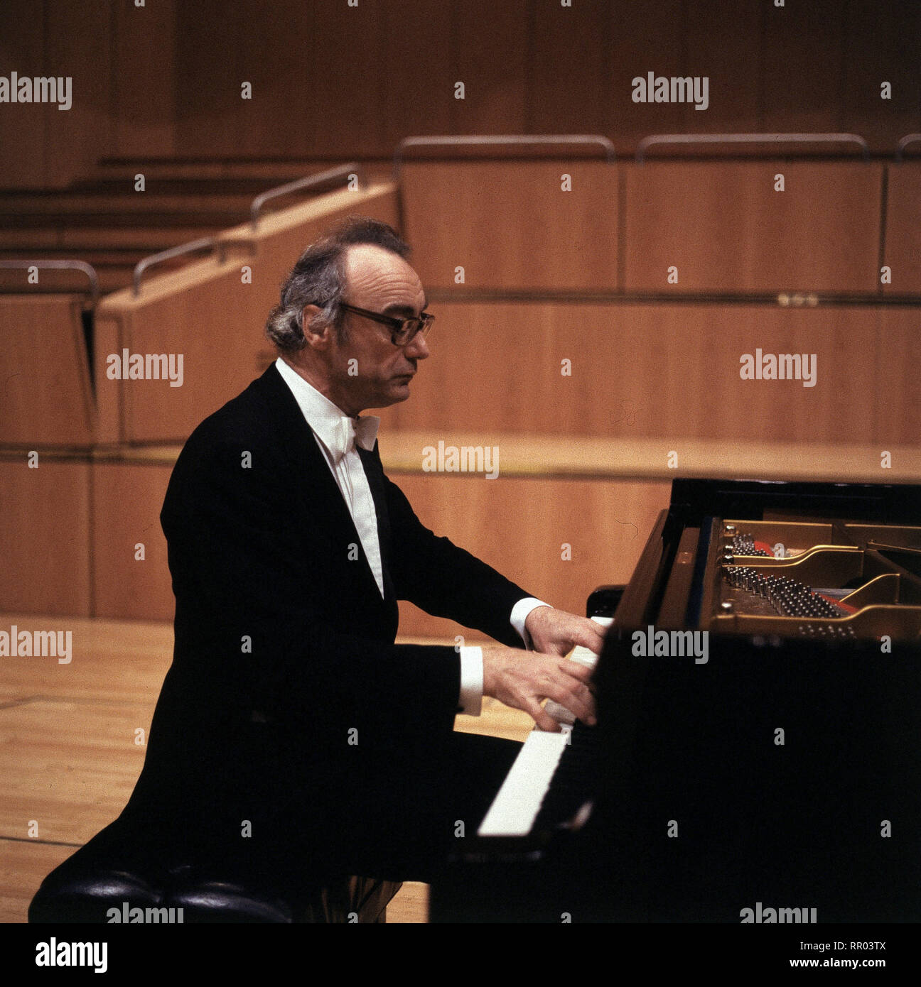 ALFRED BRENDEL / ALFRED BRENDEL, einer der grössten Pianisten unserer ...