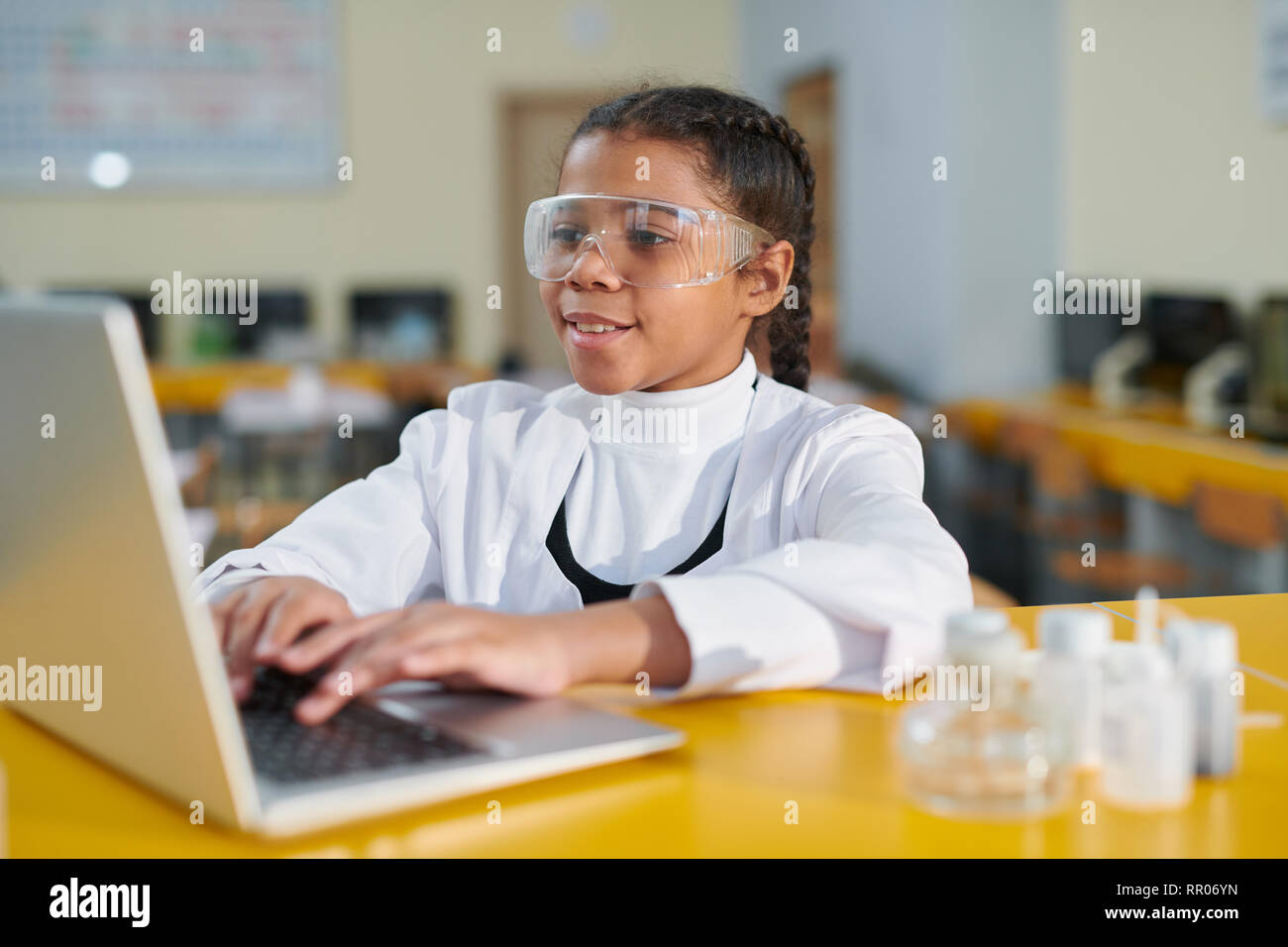 Networking at lesson Stock Photo - Alamy
