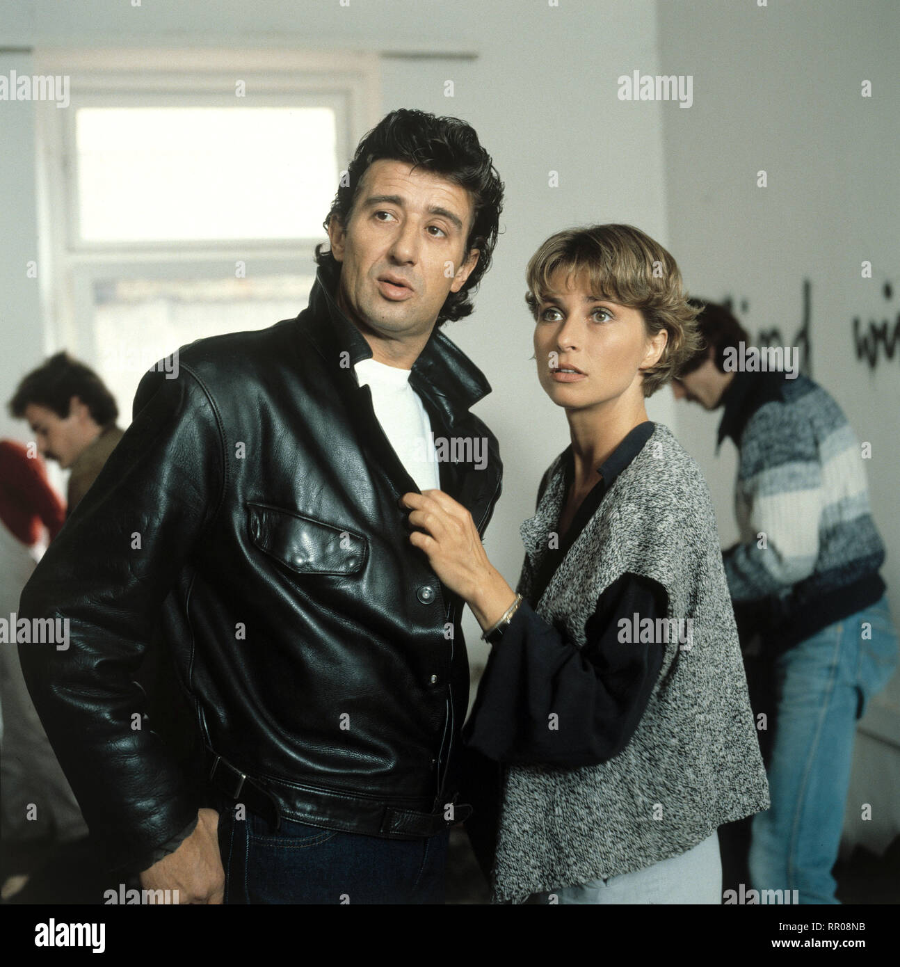 TAPETENWECHSEL / BRD 1986 / Gabriele Zerhau Thomas (ROLF ZACHER) und ...