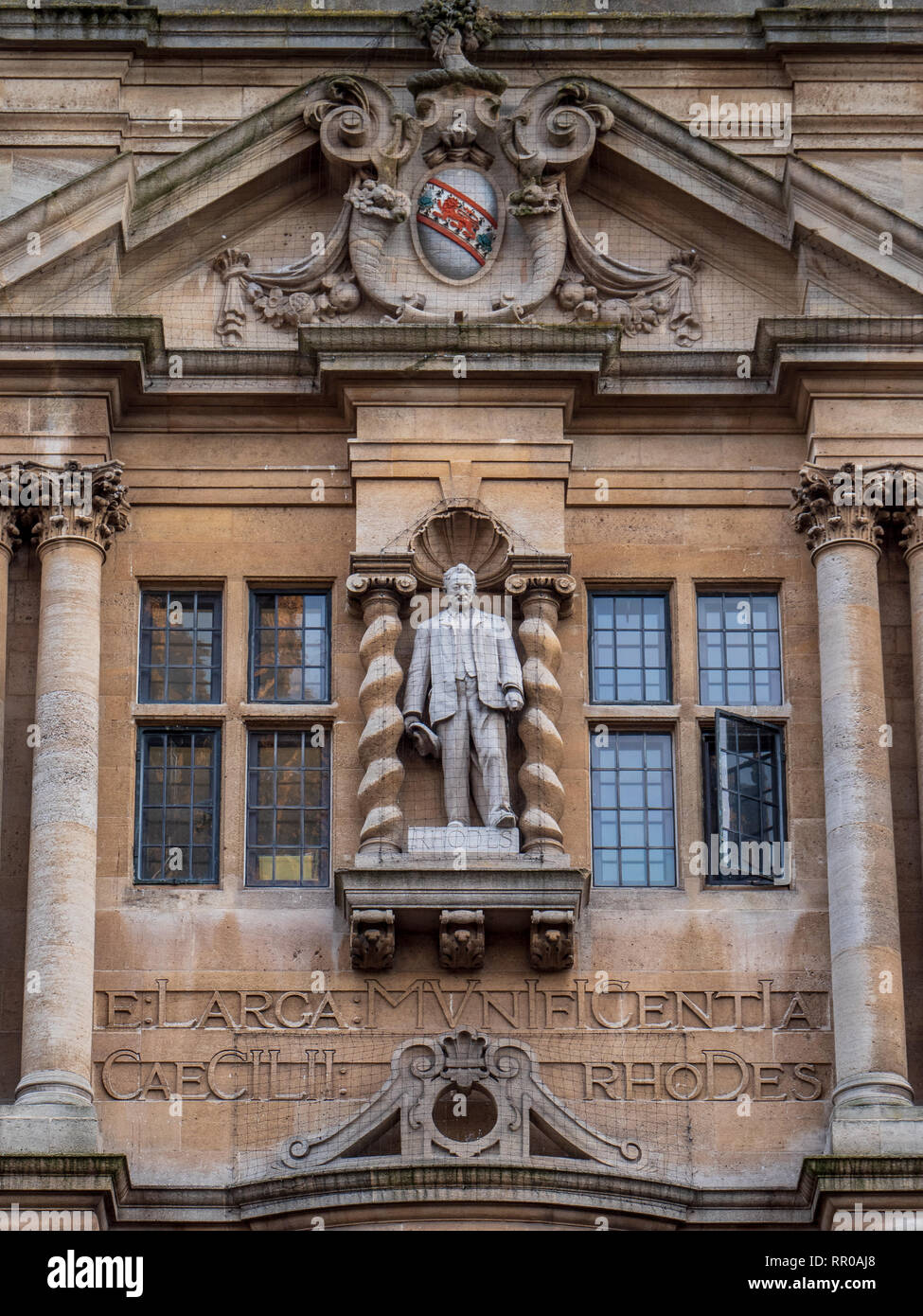 Oxford University Statue High Resolution Stock Photography and Images - Alamy