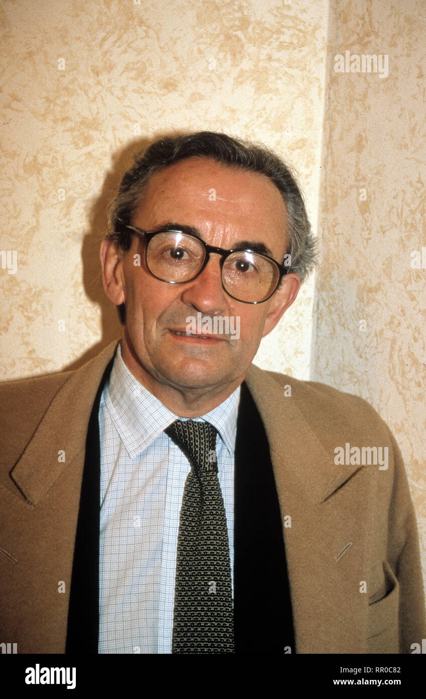 Louis Malle MUBI On X: "Jeanne Moreau And Louis Malle Celebrate After