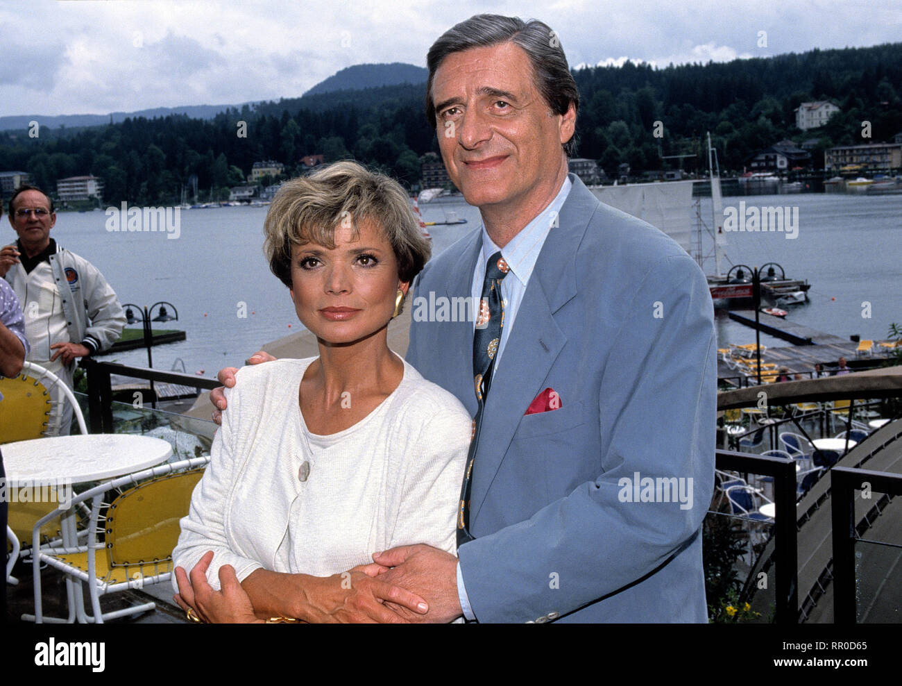 EIN SCHLOSS AM WÖRTHERSEE / 22. Folge Der Nachlassverwalter / D 1992 ...