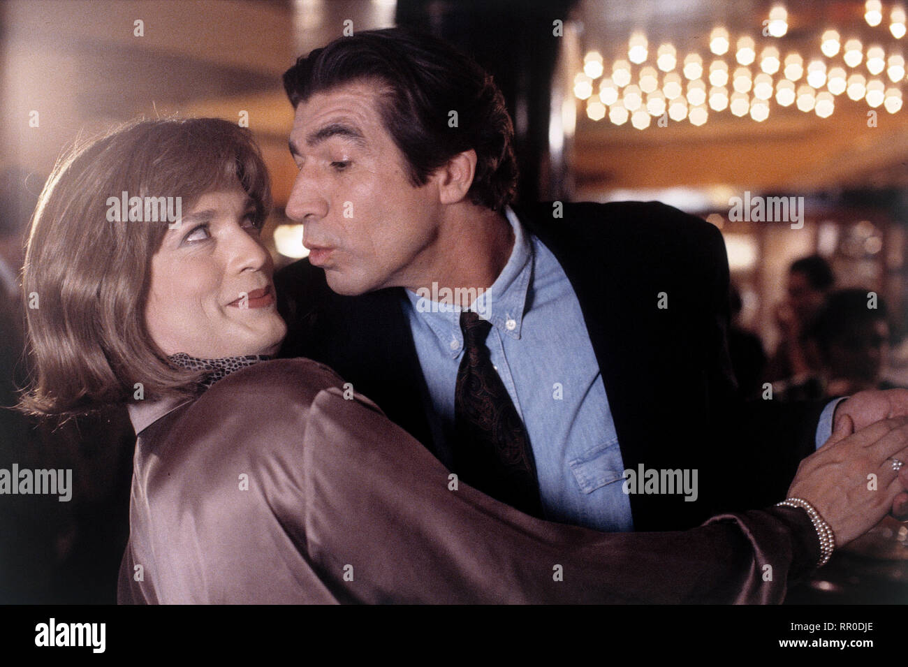 Drei frauen und k ein mann hi-res stock photography and images - Alamy