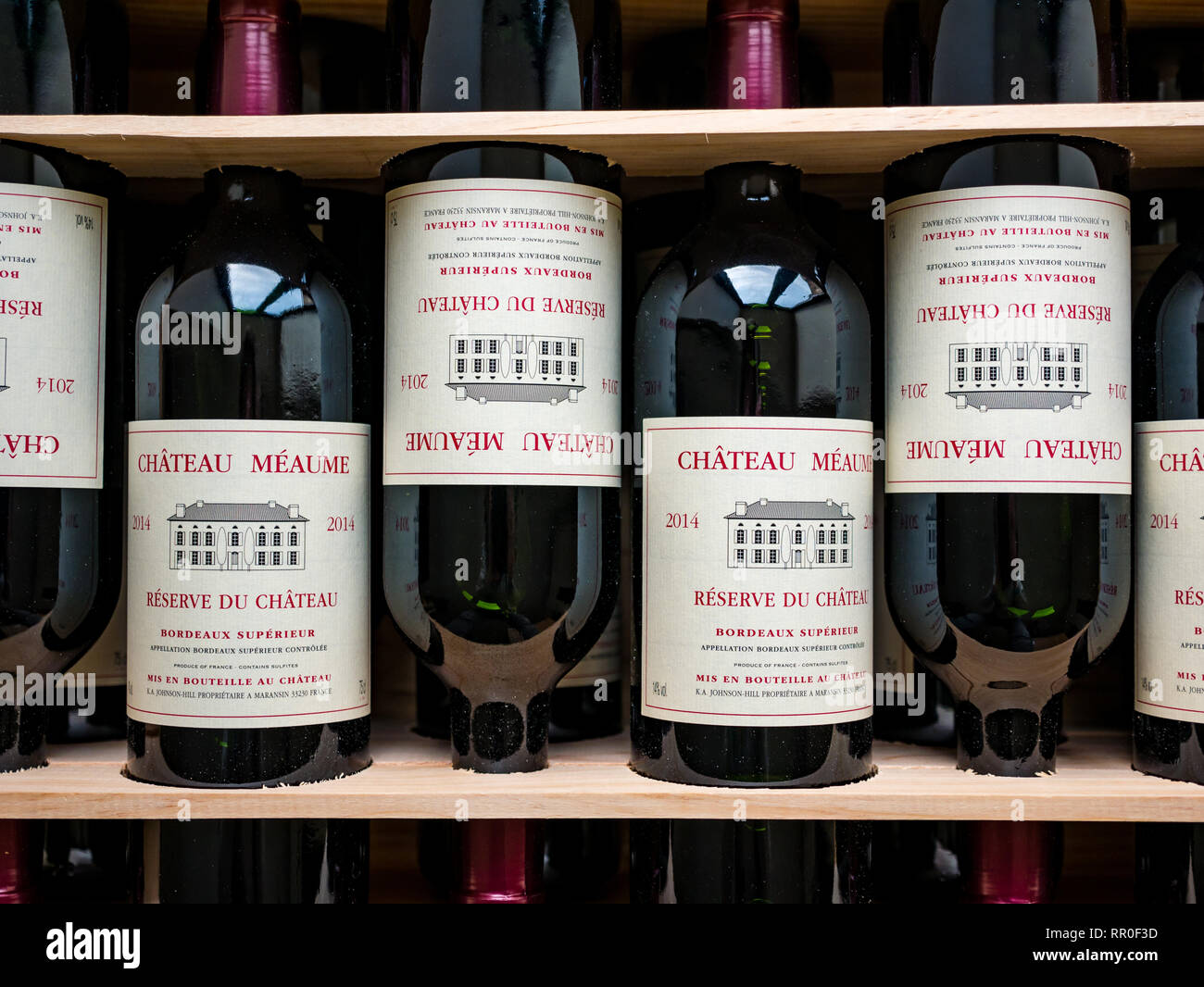 Bordeaux chateau hi-res stock photography and images - Alamy