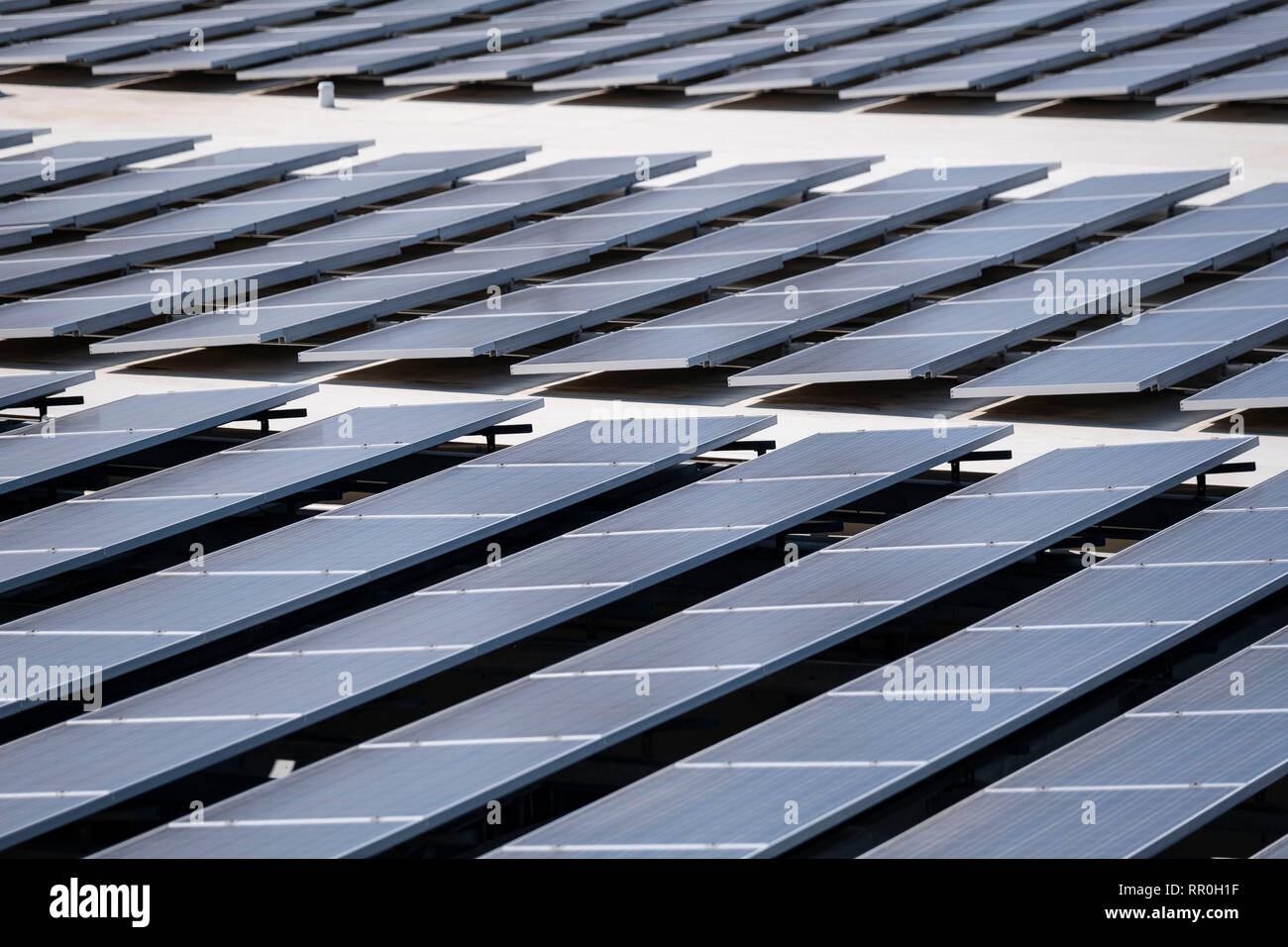 Solar energy collection hi-res stock photography and images - Alamy
