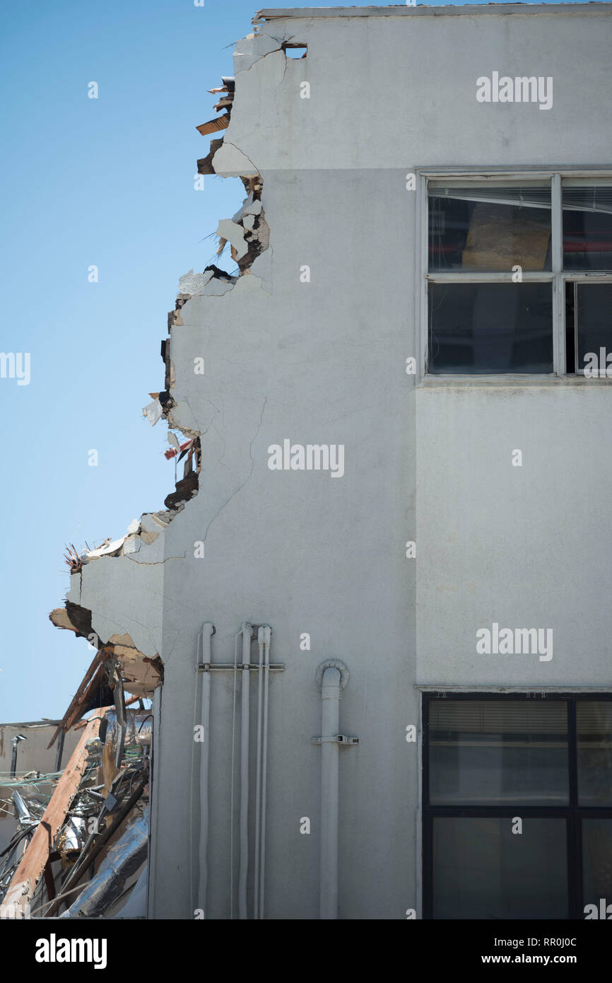 Partially demolished wall of commercial building Stock Photo - Alamy