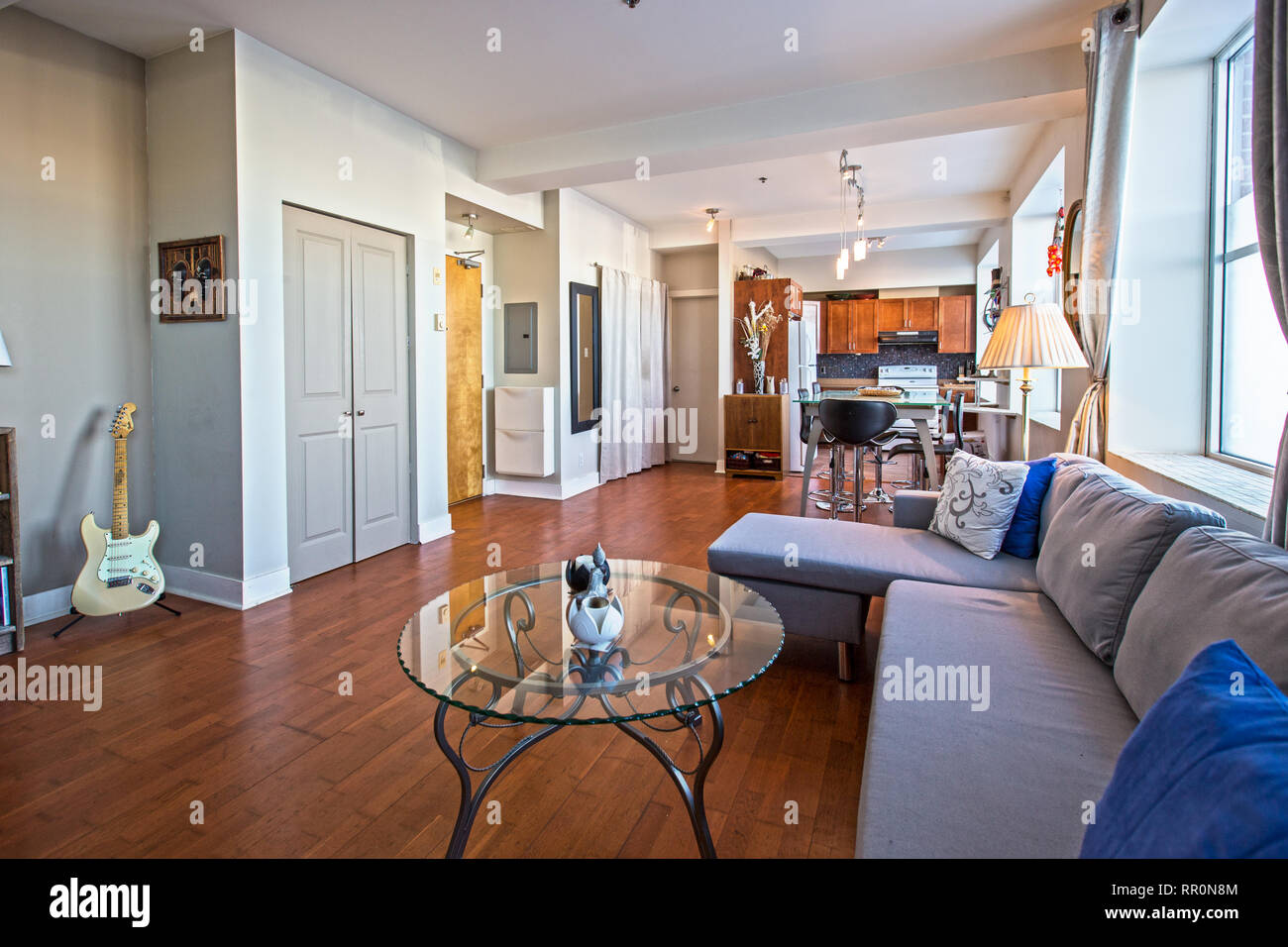 modern apartment interior Stock Photo - Alamy