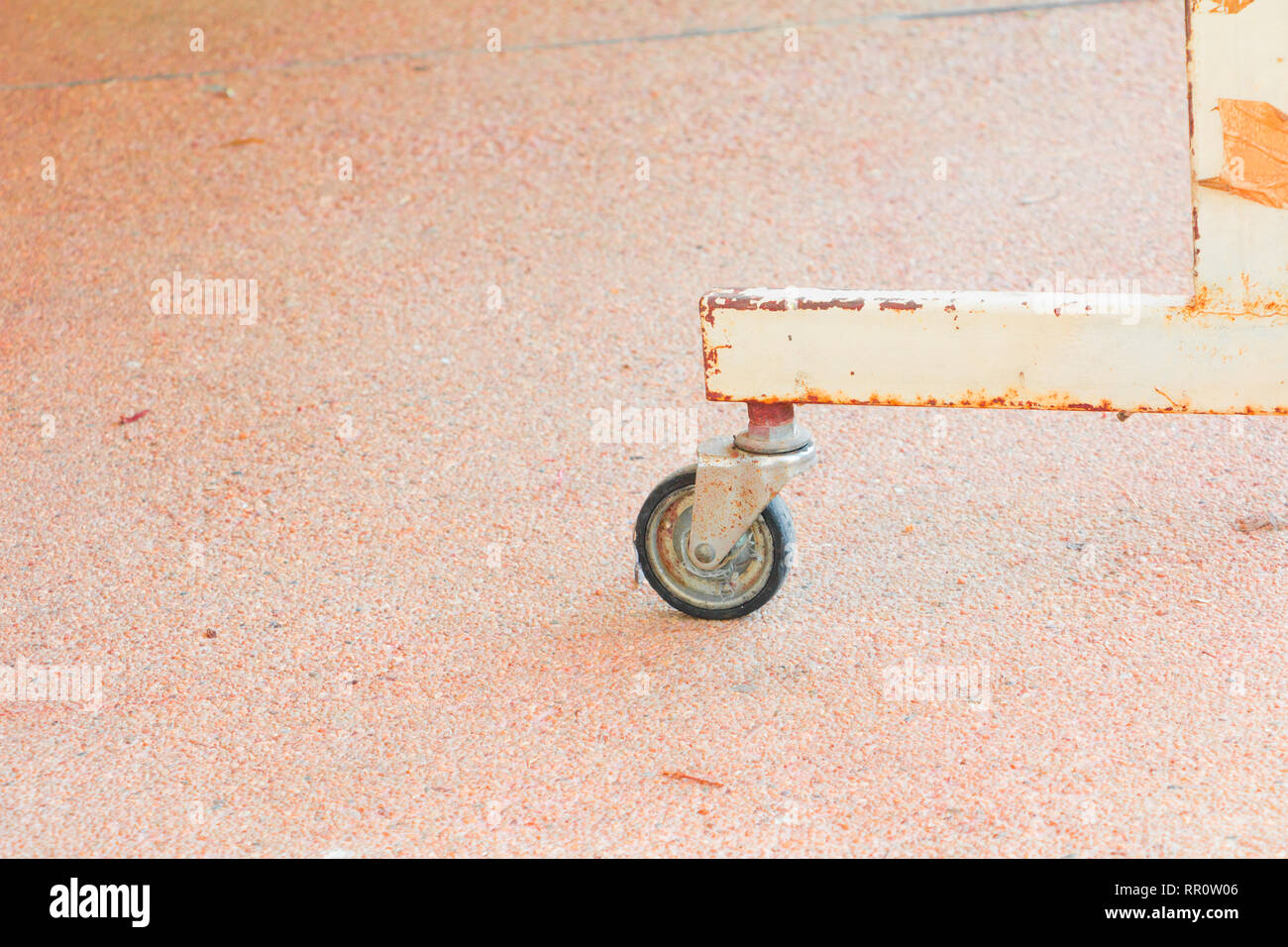 Old rust trolley wheel hi-res stock photography and images - Alamy