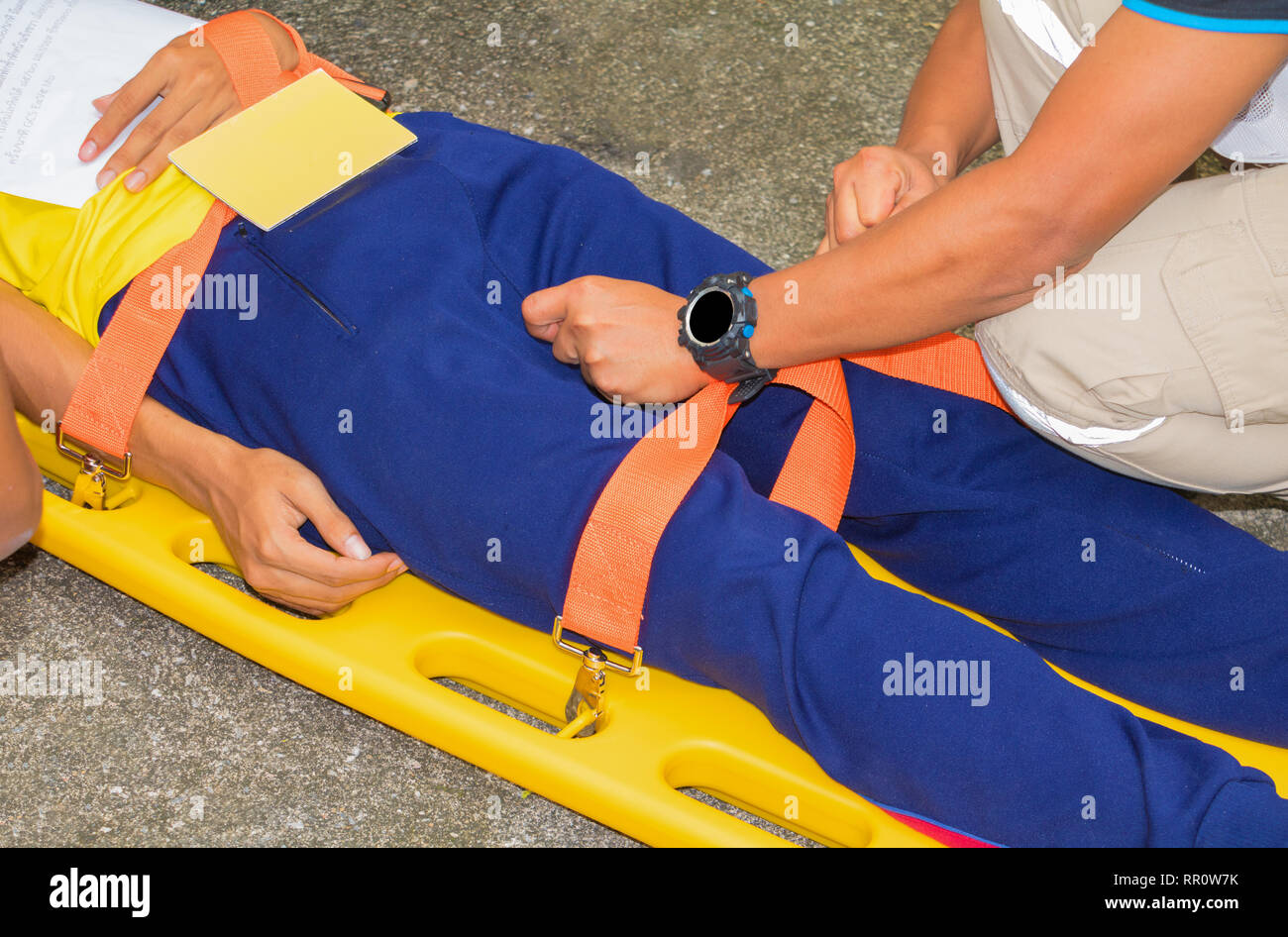 patient on stretcher. in EMS training emergency rescue situation Stock ...