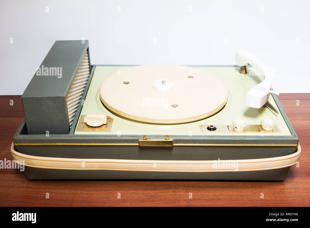 Old gramophone on wooden table Stock Photo - Alamy