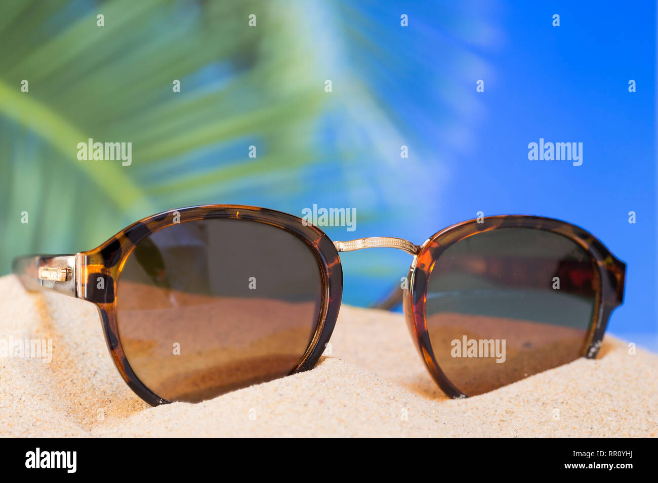 Sand vision hi-res stock photography and images - Alamy