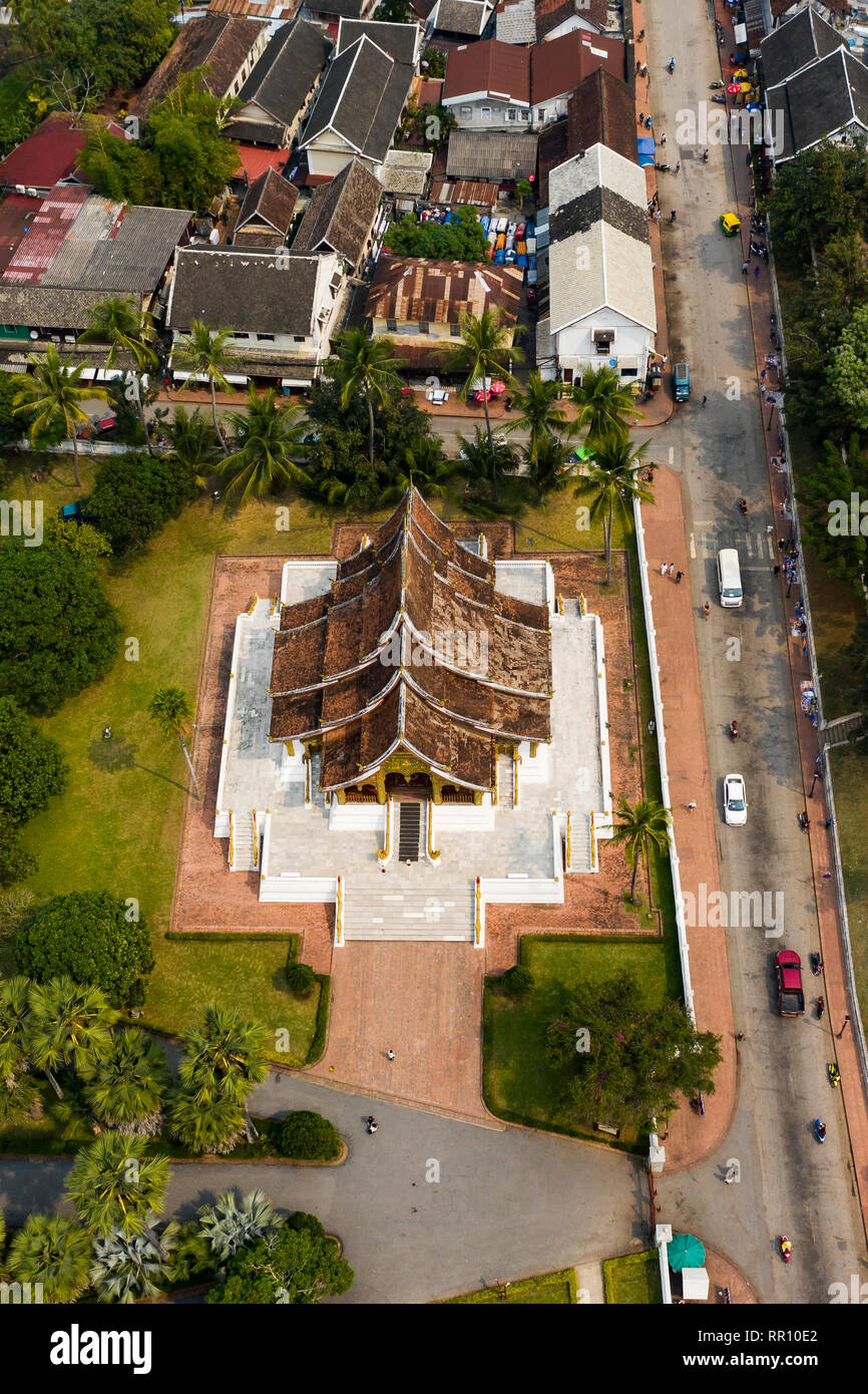 (view from above) Stunning aerial view of the beautiful Haw Pha Bang ...