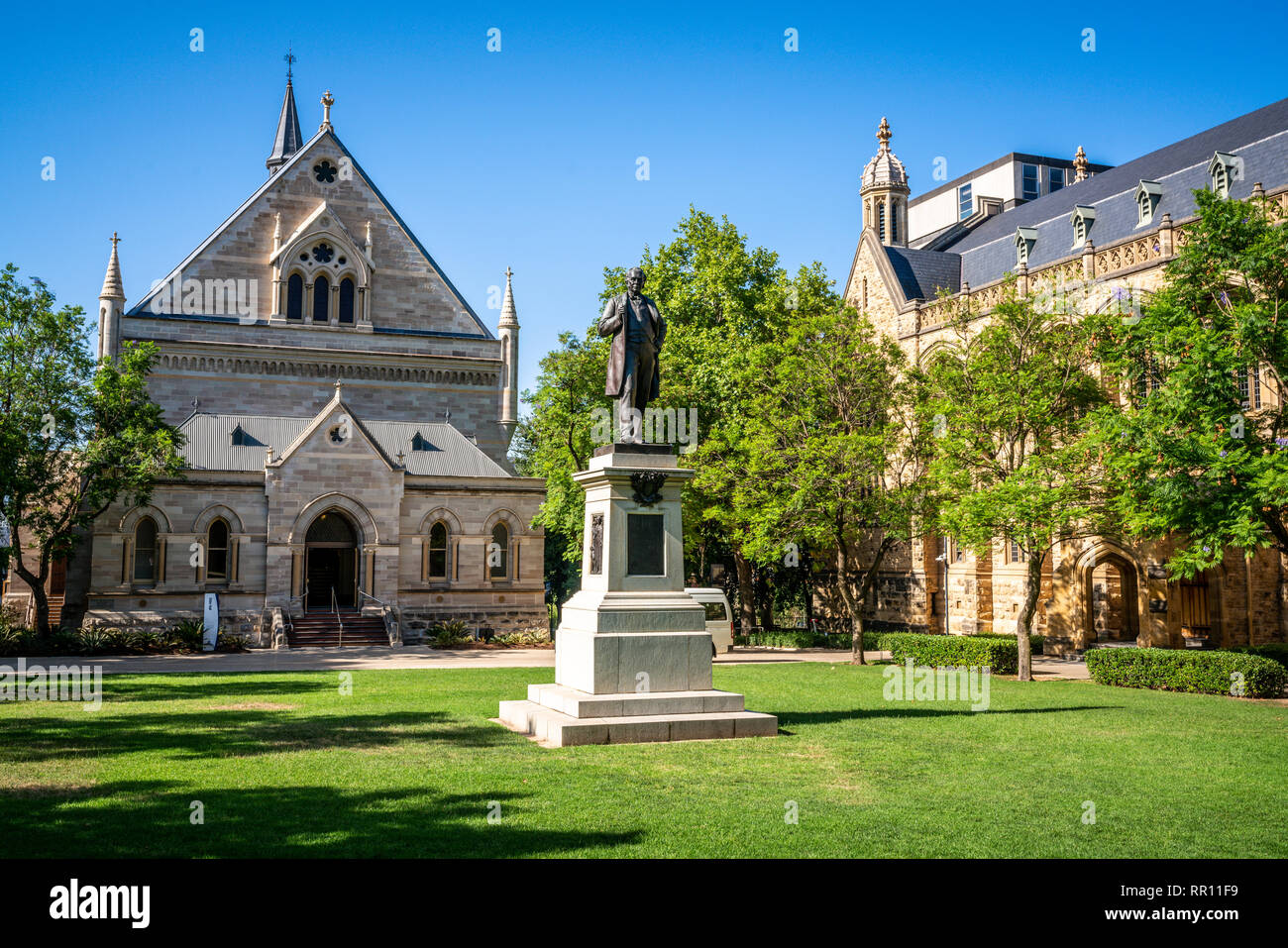 Elder hall hi-res stock photography and images - Alamy