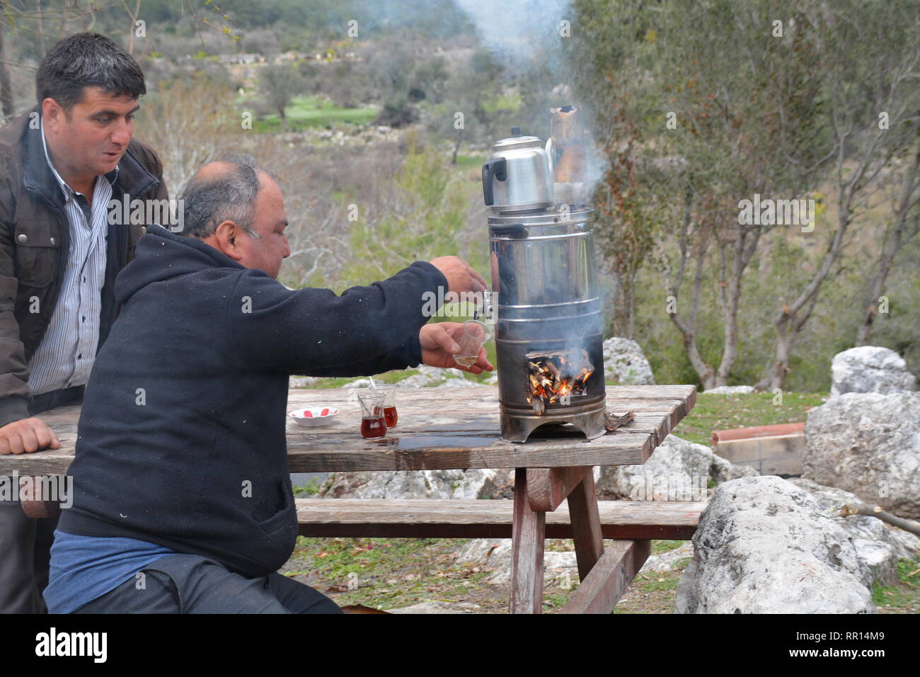 Turkish Cay (tea Stock Photo - Alamy