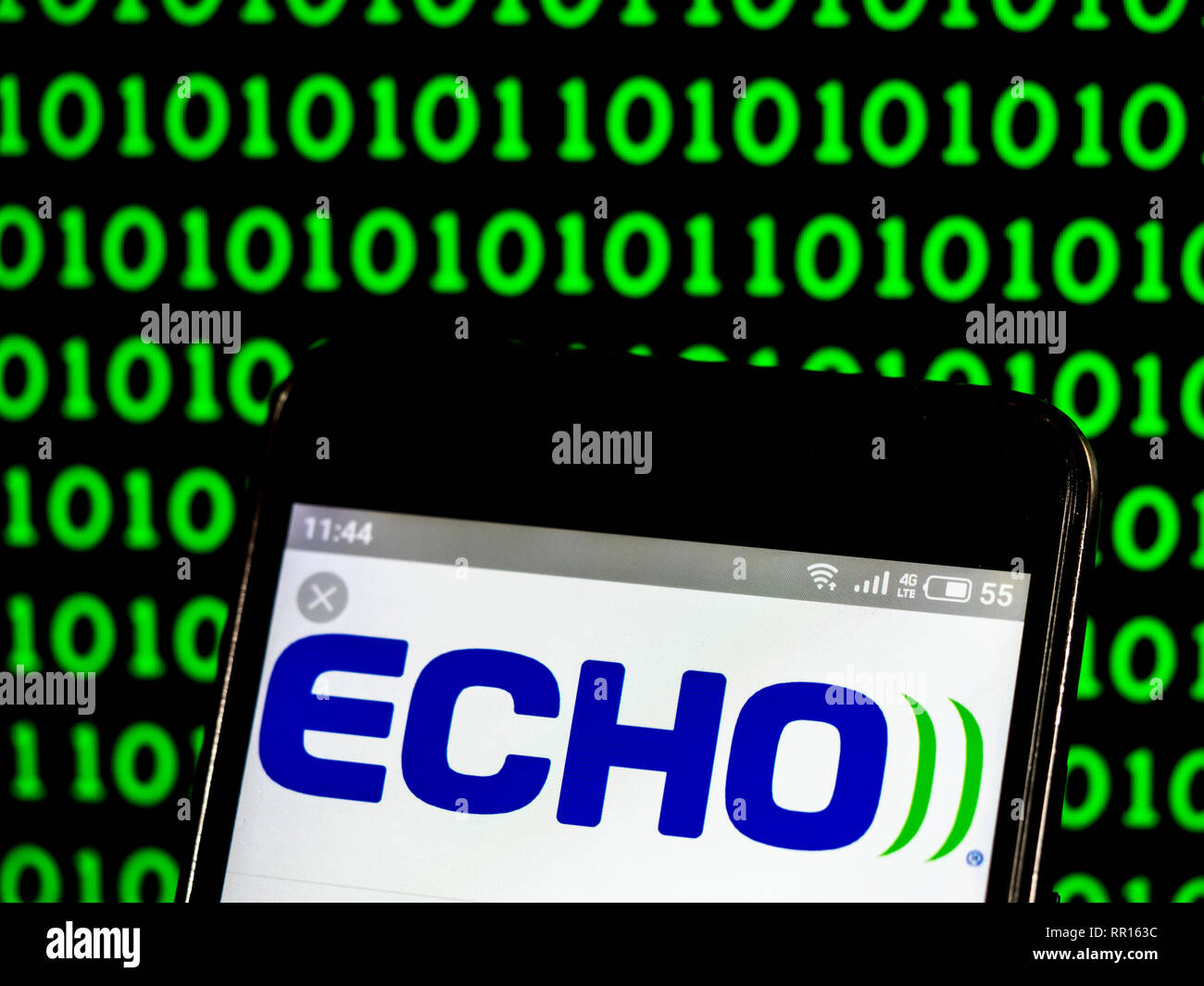 Echo Global Logistics company logo seen displayed on smart phone Stock ...