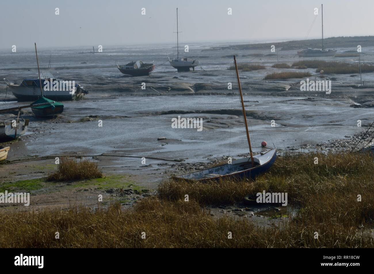 boats on river thames estuary, leigh on sea Stock Photo - Alamy