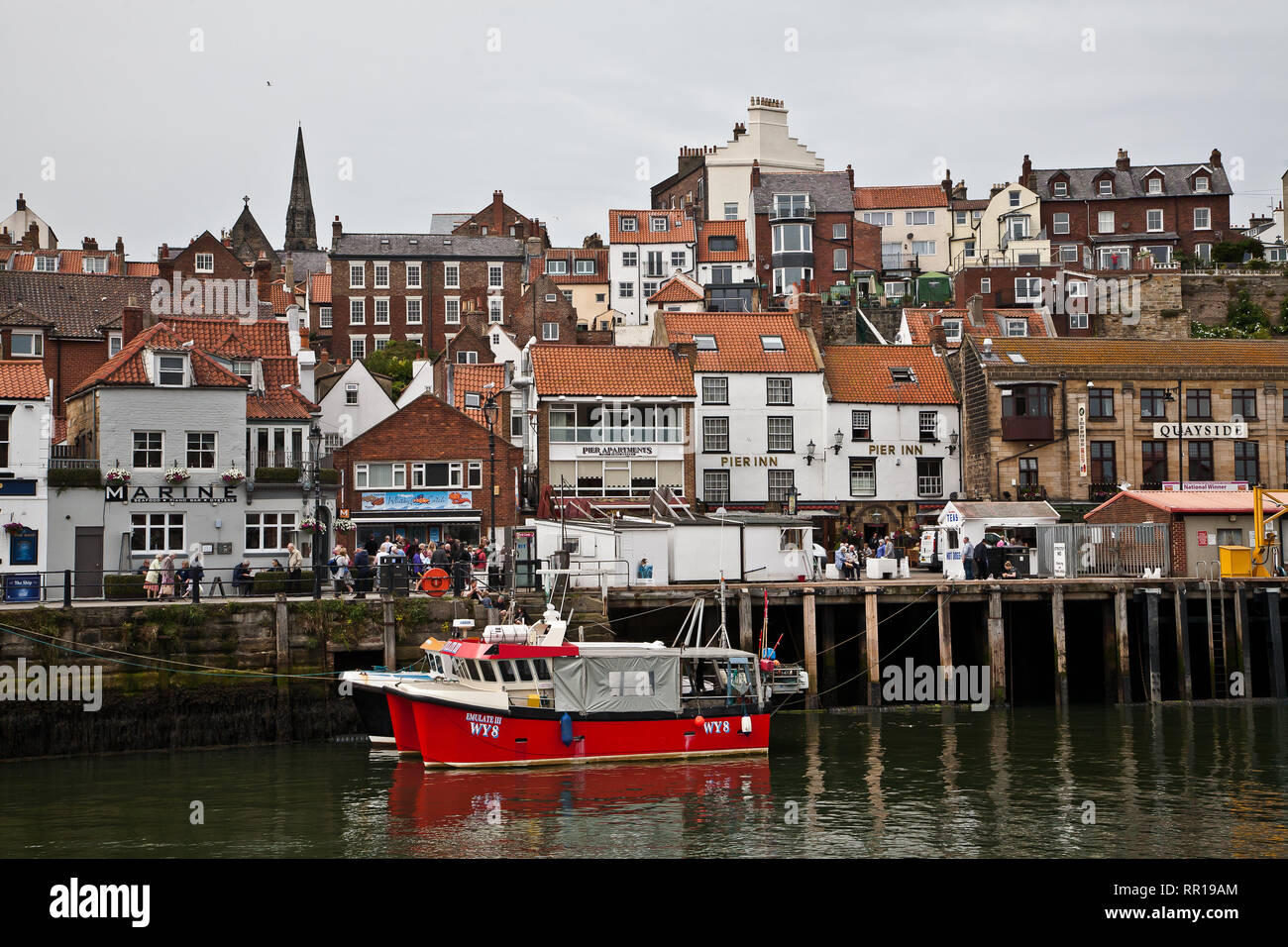 Whitby rowing club hi-res stock photography and images - Alamy