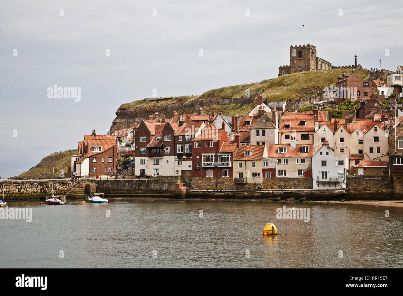 Whitby rowing club hi-res stock photography and images - Alamy
