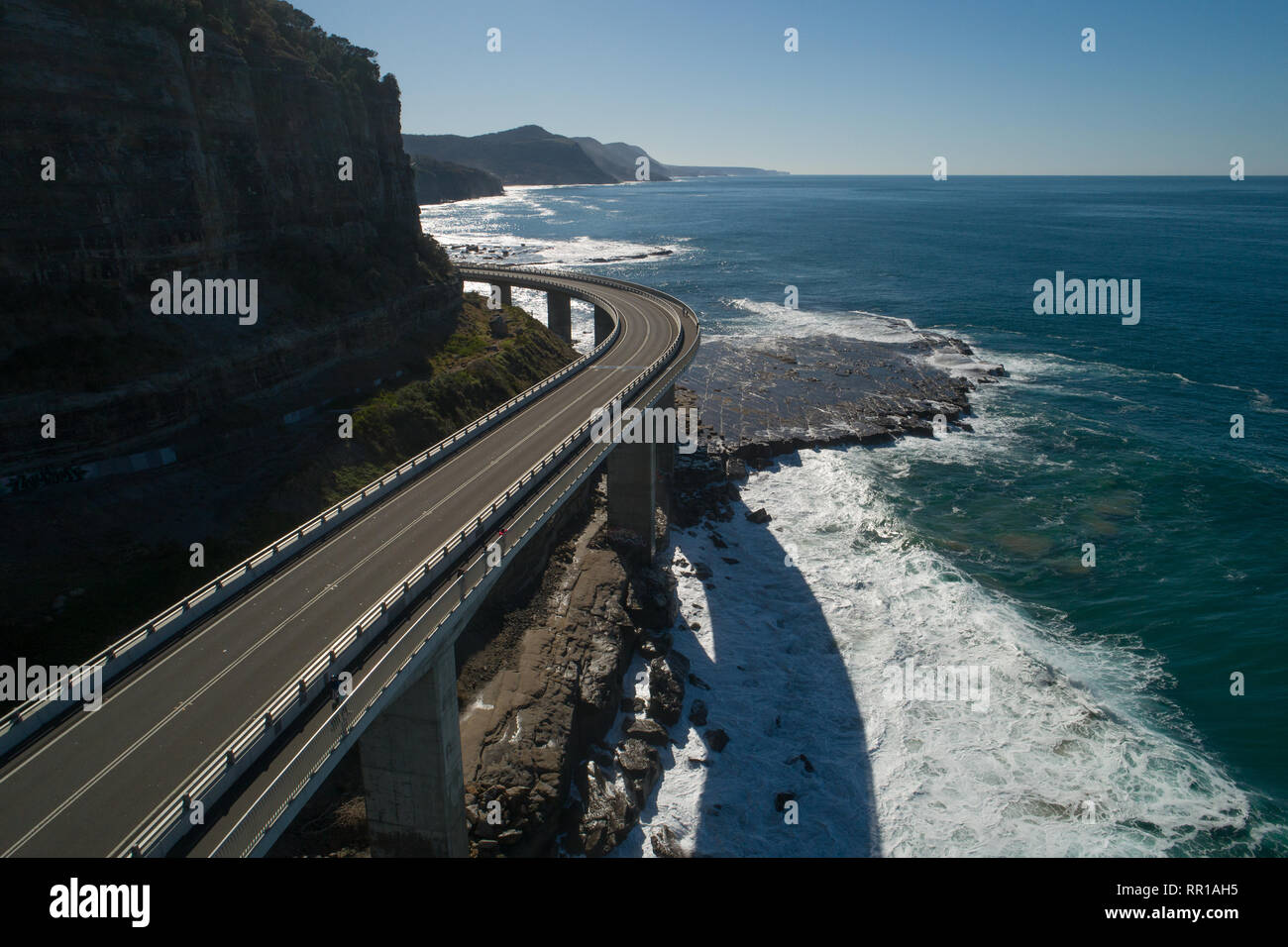 Sea cliff bridge hi-res stock photography and images - Alamy