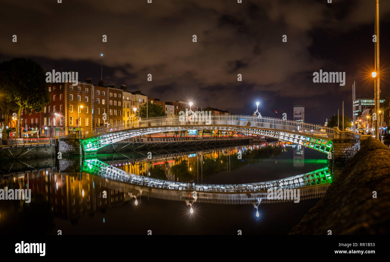 Tourism neon lights hi-res stock photography and images - Alamy