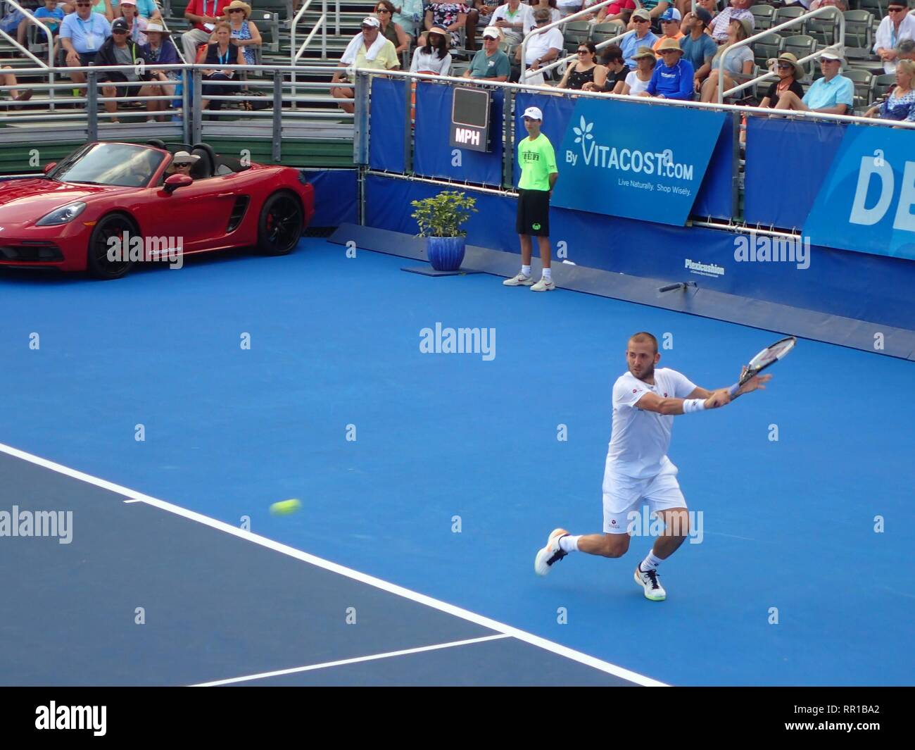 Beach tennis net hi-res stock photography and images - Alamy