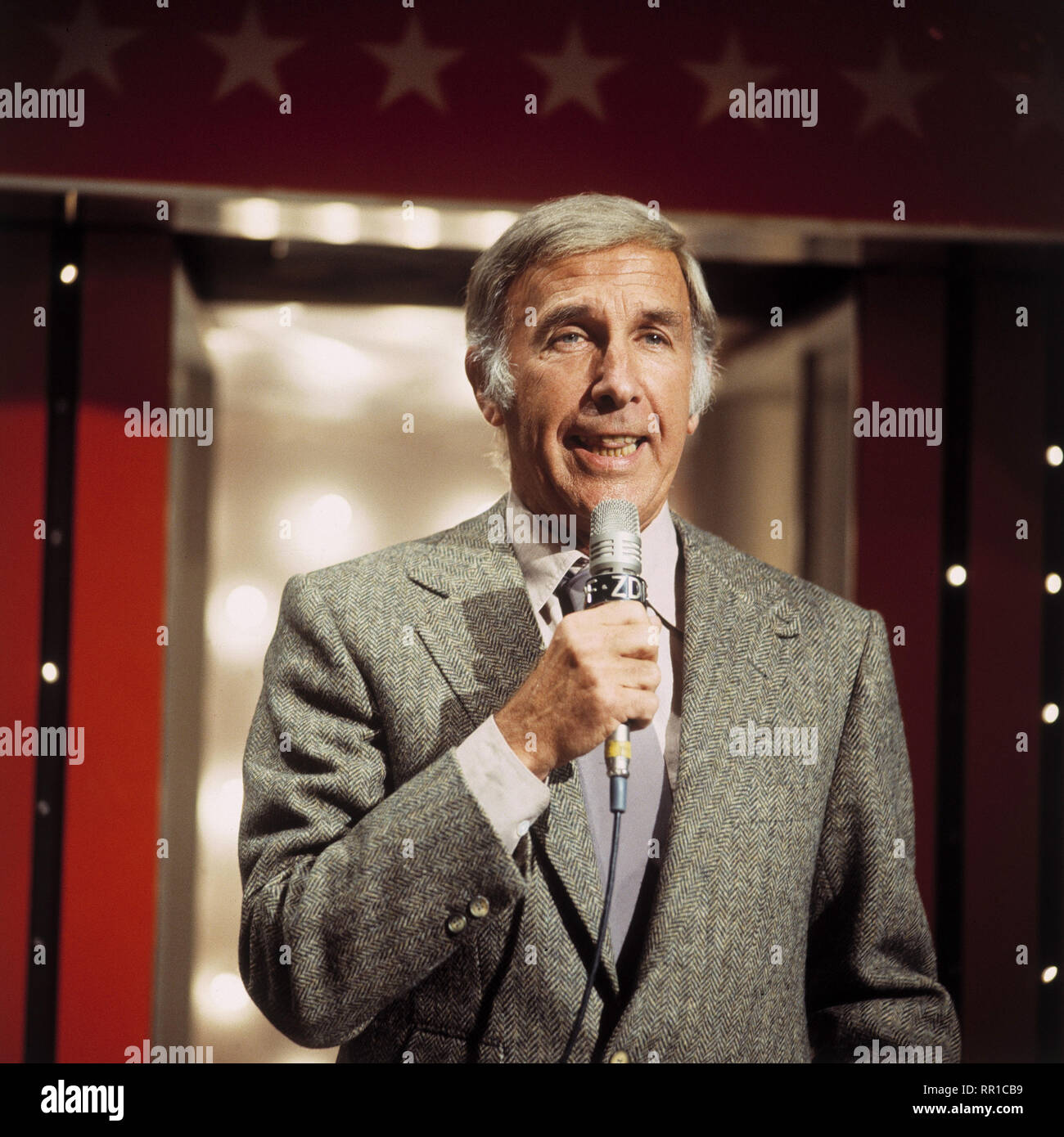 BRUCE LOW 70er Jahre / Überschrift: BRUCE LOW Stock Photo - Alamy
