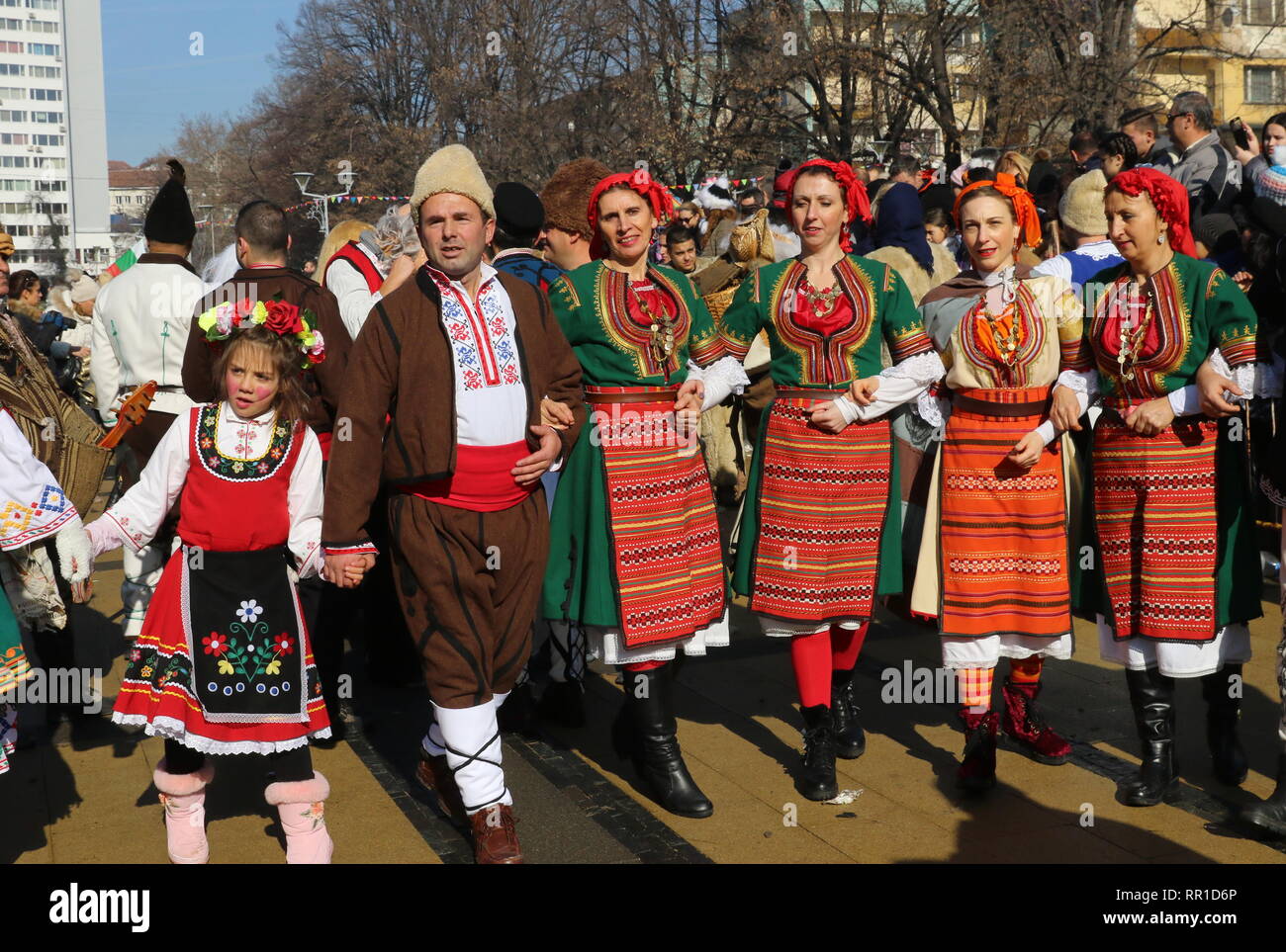 People dressed with traditional Bulgarian authentic folklore clothes ...