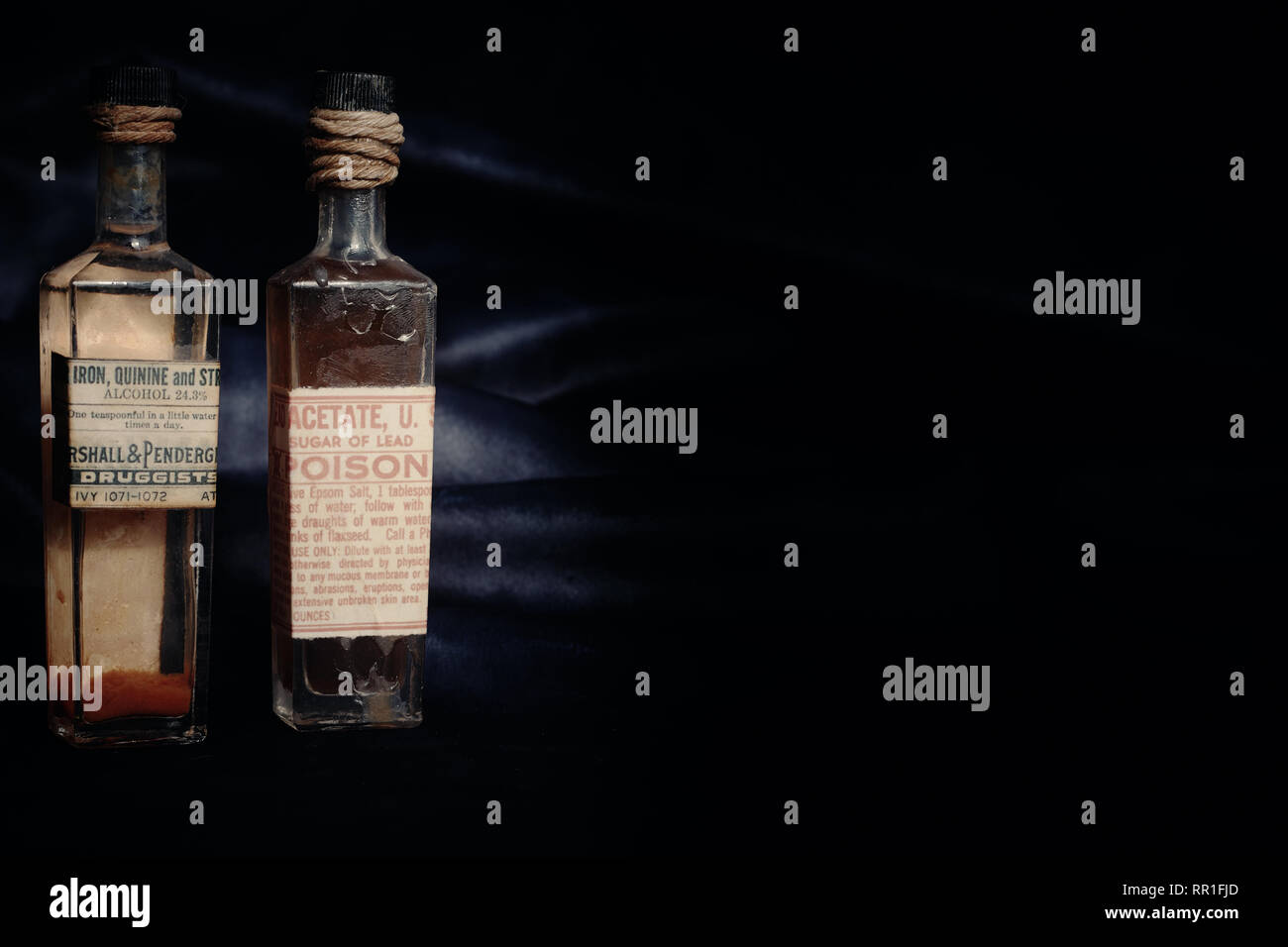 Antique chemical bottles hi-res stock photography and images - Alamy