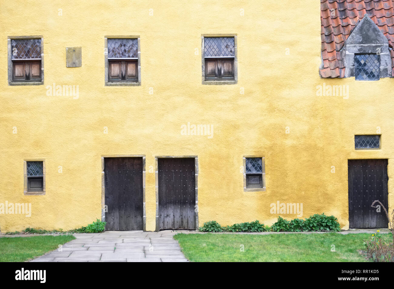 Culross palace in fife Scottish royal village burgh Stock Photo - Alamy