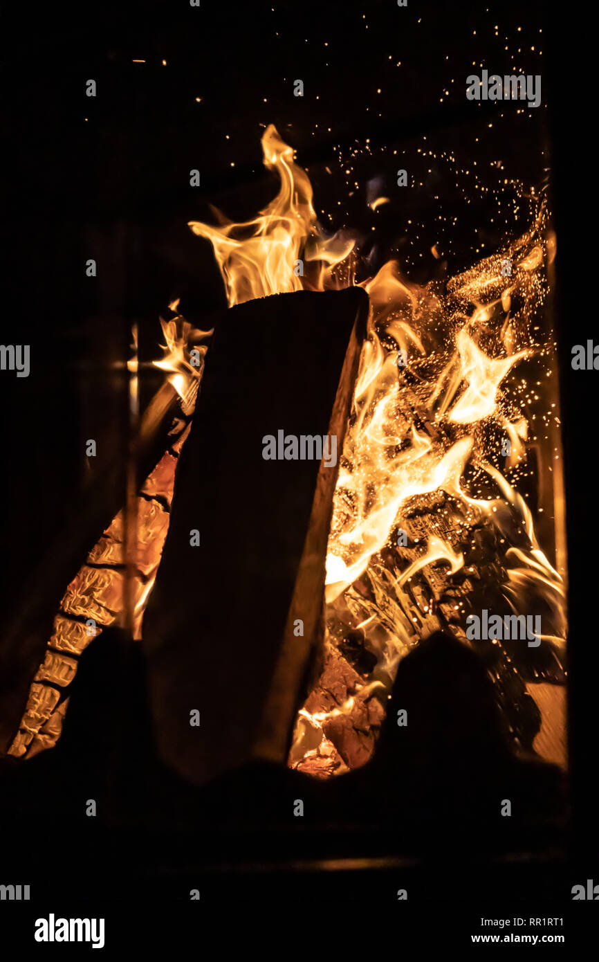 Open fire place hi-res stock photography and images - Alamy