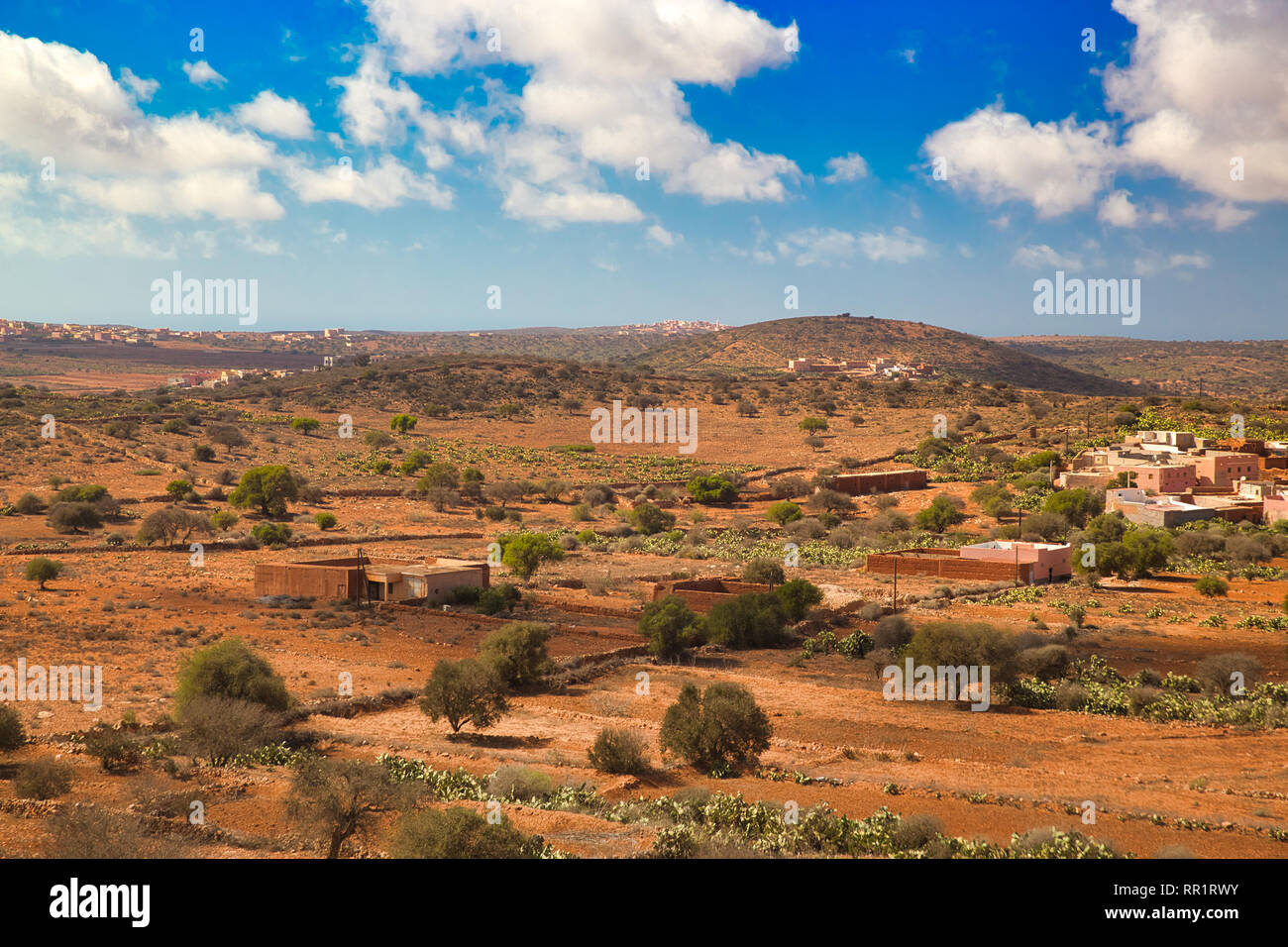 Tafilalt oasis hi-res stock photography and images - Alamy