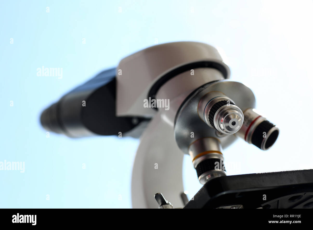 The head microscope on the background of Stock Photo - Alamy