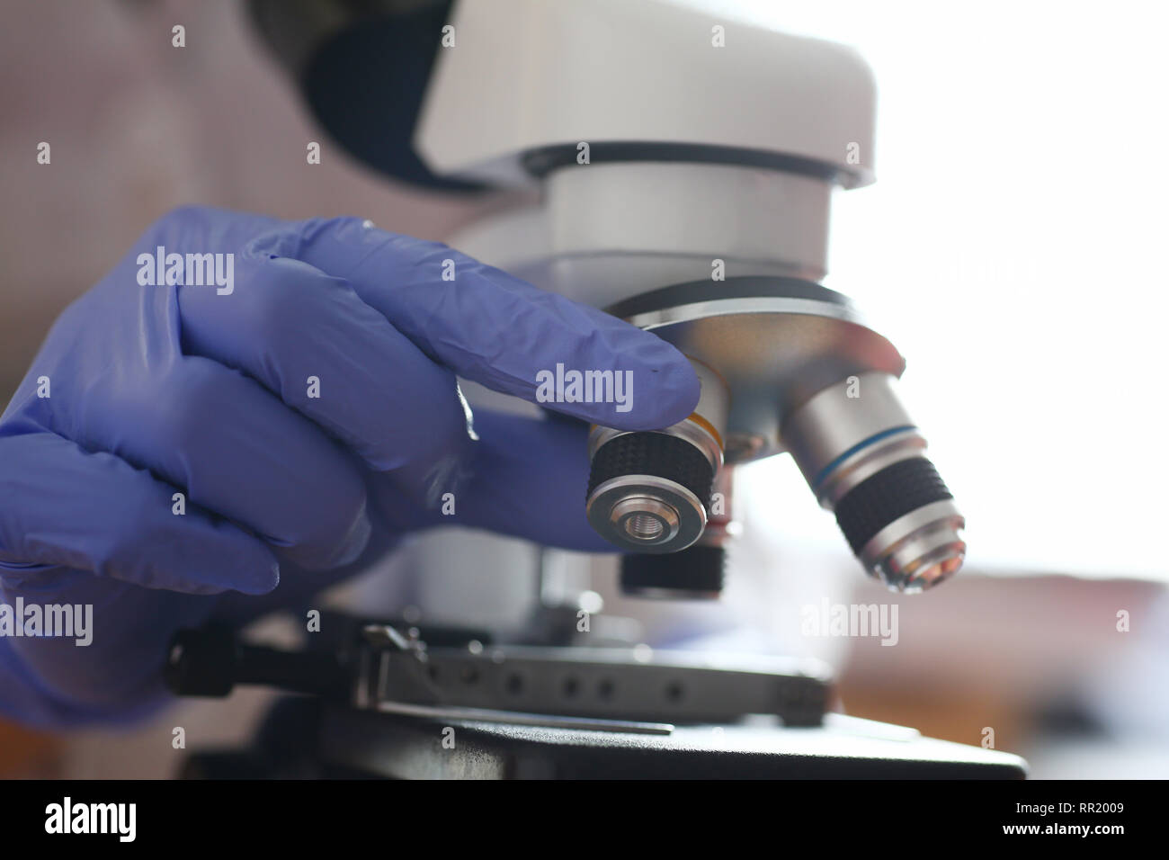 The head microscope on the background of Stock Photo - Alamy