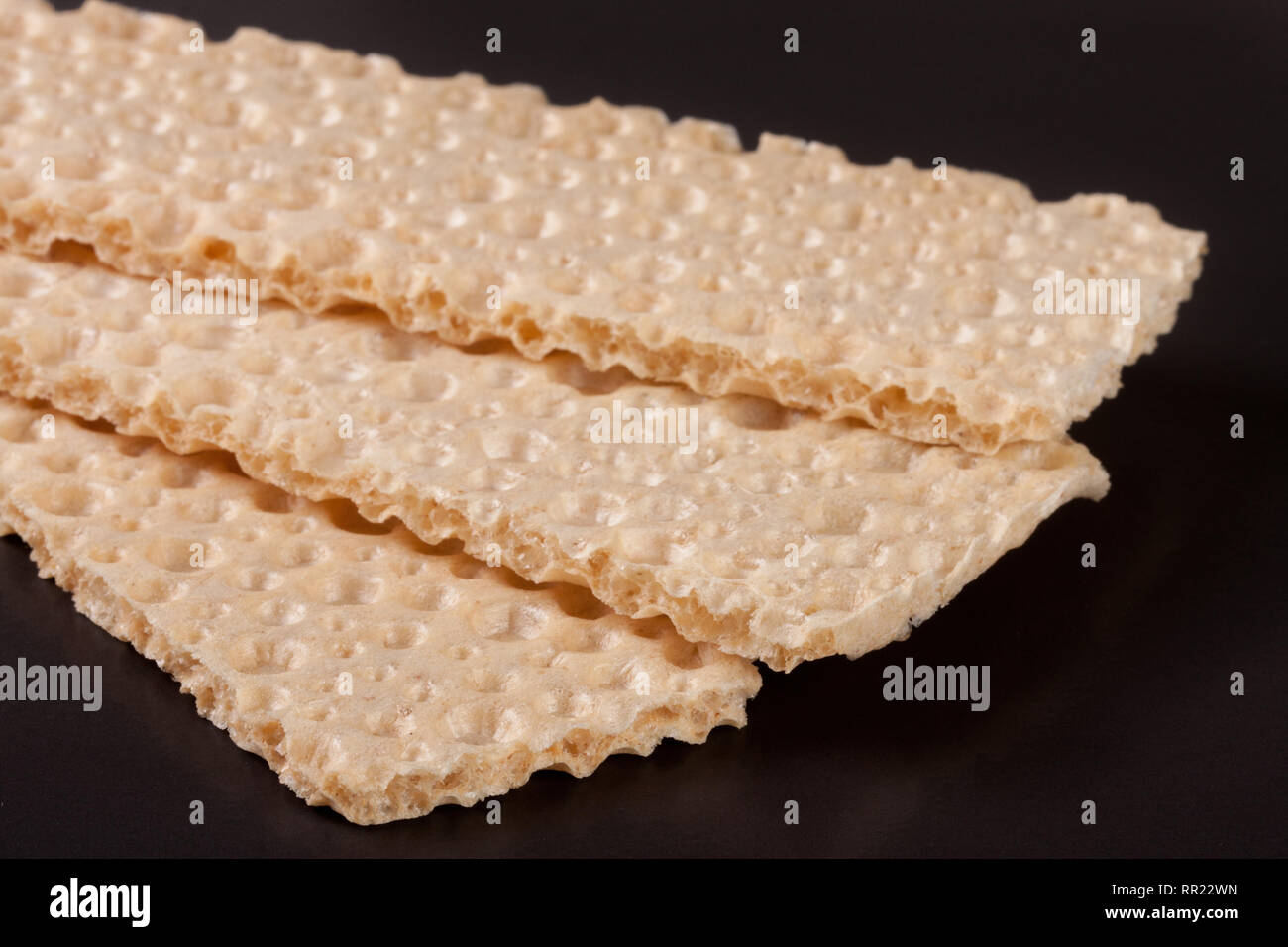 Black crispbread hi-res stock photography and images - Alamy