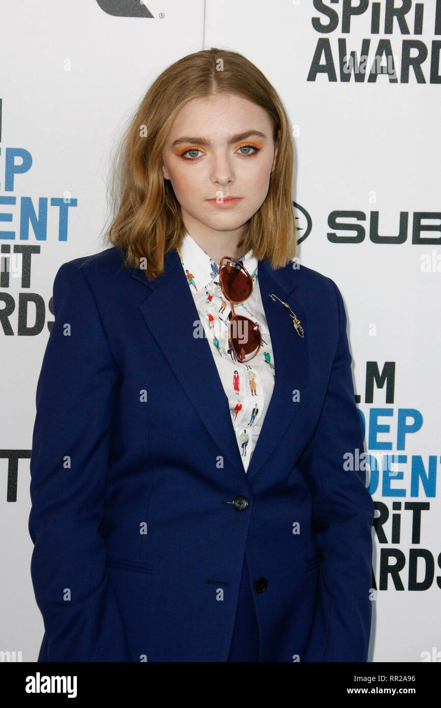 LOS ANGELES, CA - FEBRUARY 23: Elsie Fisher at the 34th Film ...