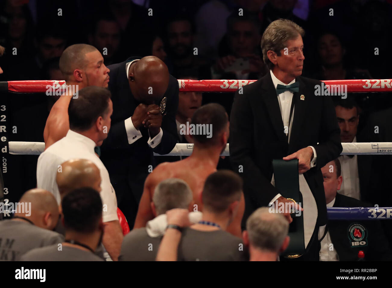 Boxing judges hi-res stock photography and images - Alamy