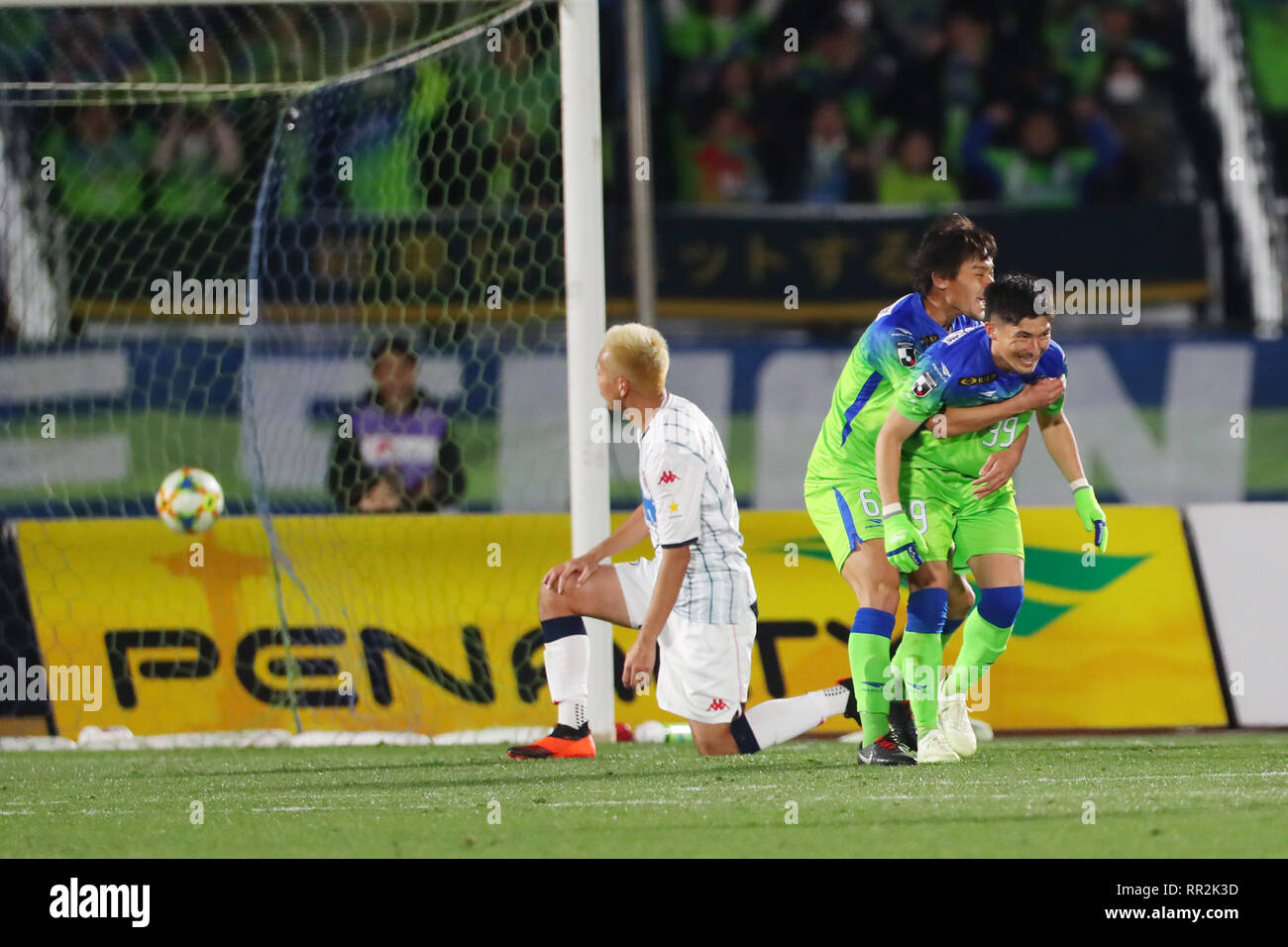 Shonan BMW Stadium Hiratsuka, Kanagawa, Japan. 23rd Feb, 2019. (L-R ...