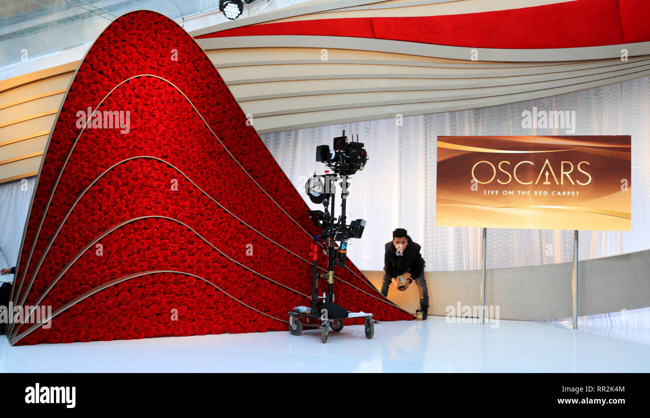 Academy awards ceremony red carpet hi-res stock photography and images ...